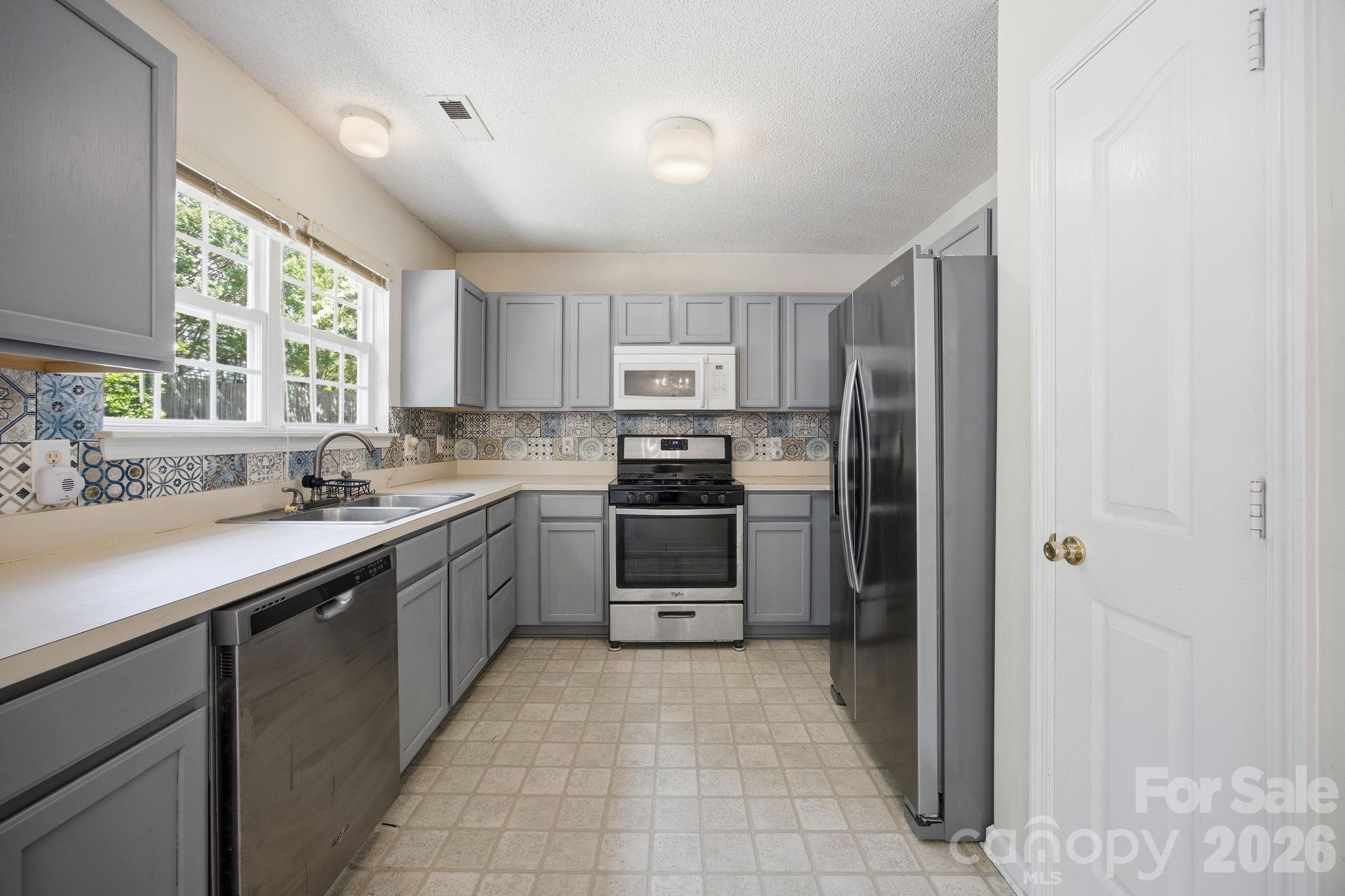 Photo 12 of 8616 Mineral Ridge Way, Charlotte, NC