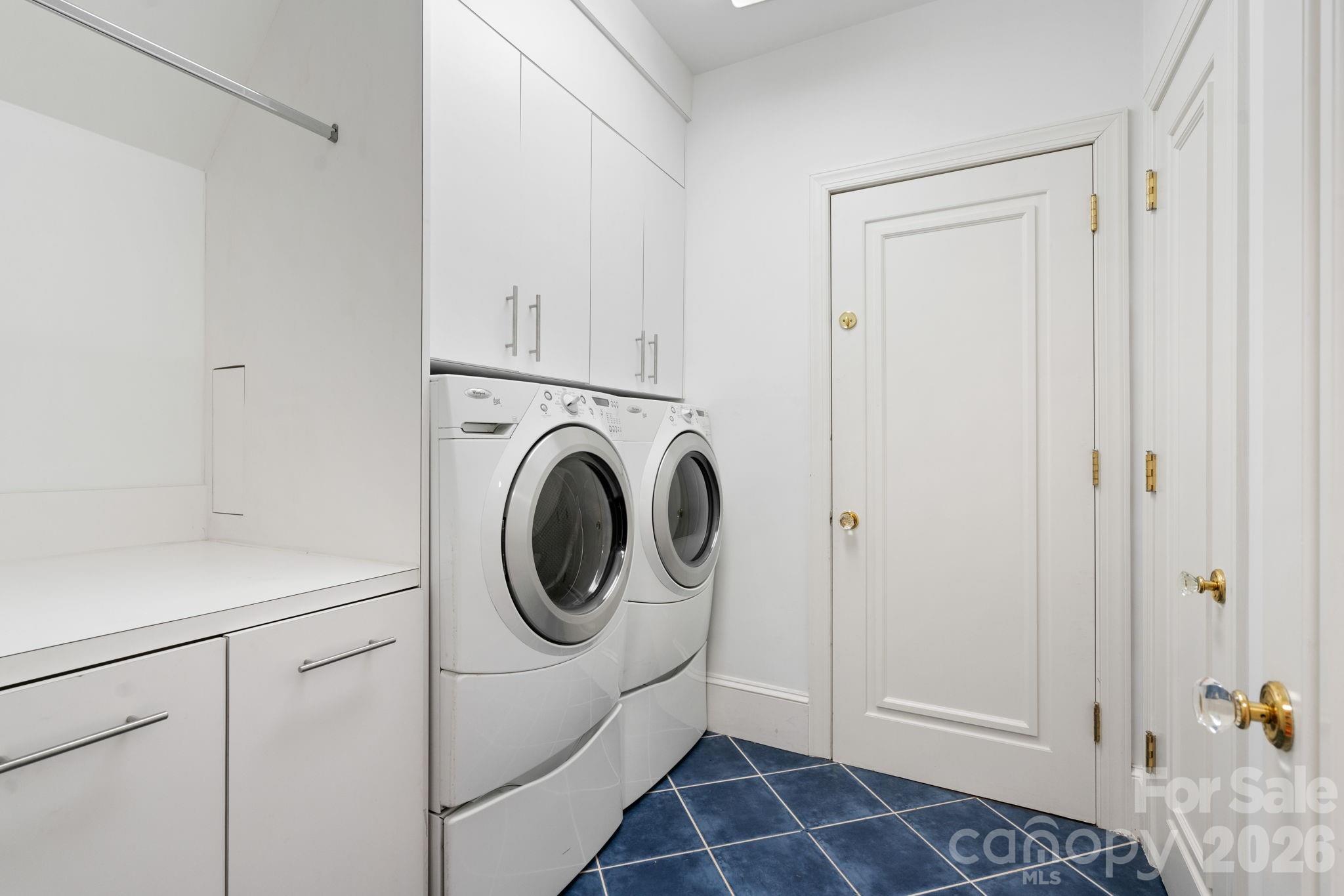 3135 Loma Lane, Charlotte, NC - photo 37 of 45