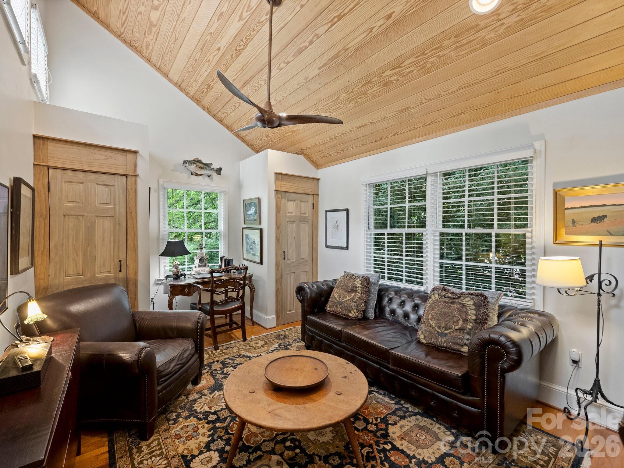 Photo 22 of 2126 Cumberland Avenue, Charlotte, NC