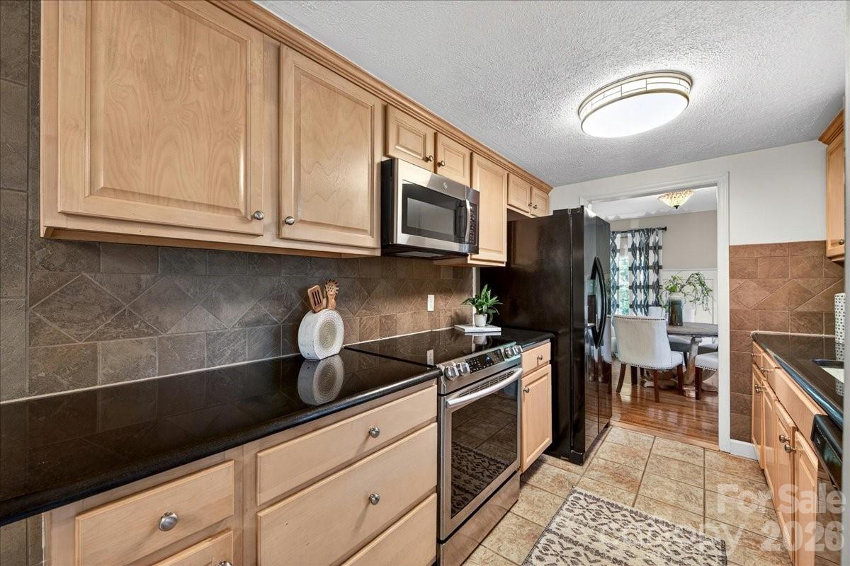 4330 Brookfield Drive, Charlotte, NC - photo 21 of 49
