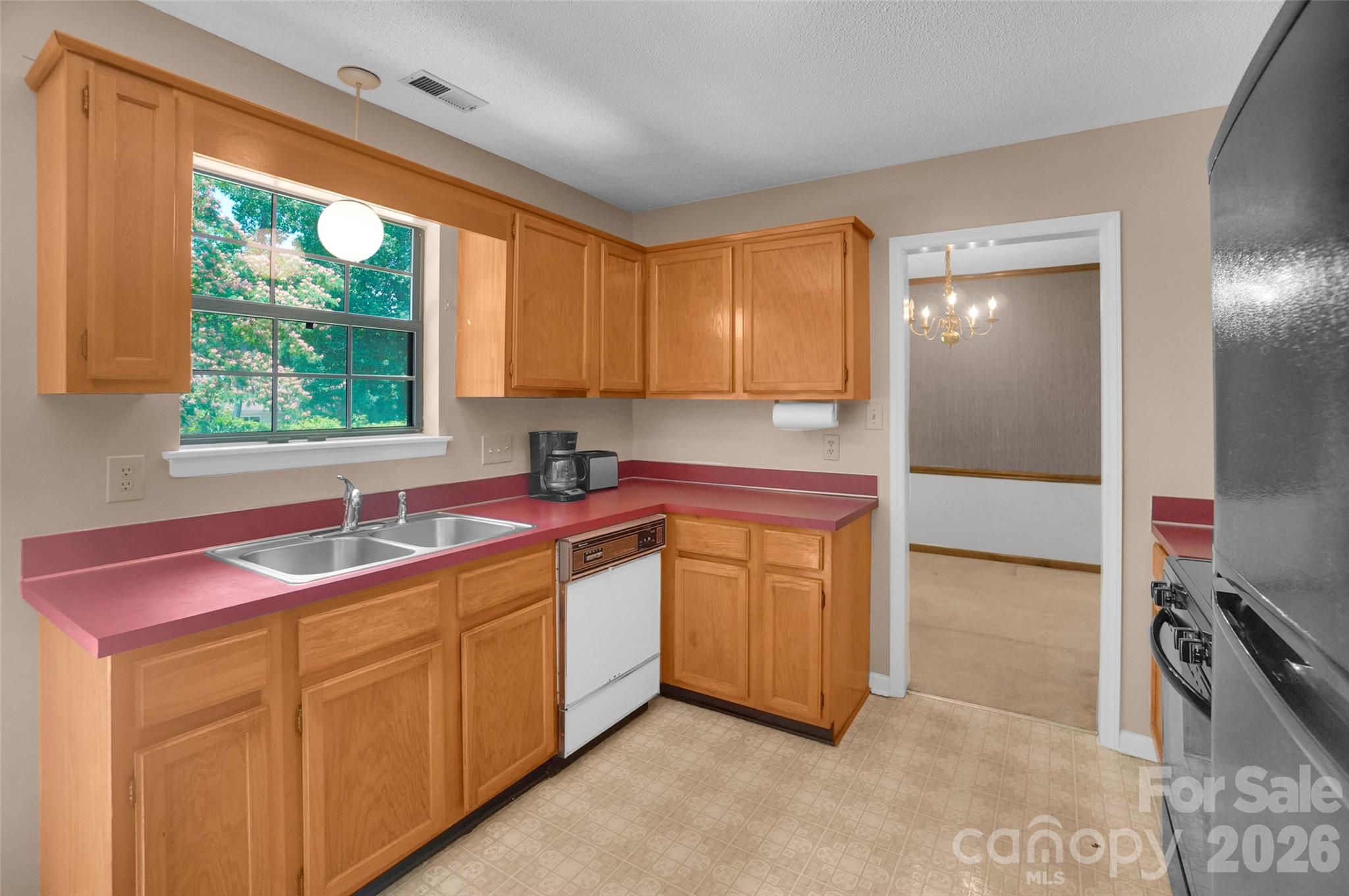 Photo 7 of 900 Highland Mist Lane, Charlotte, NC