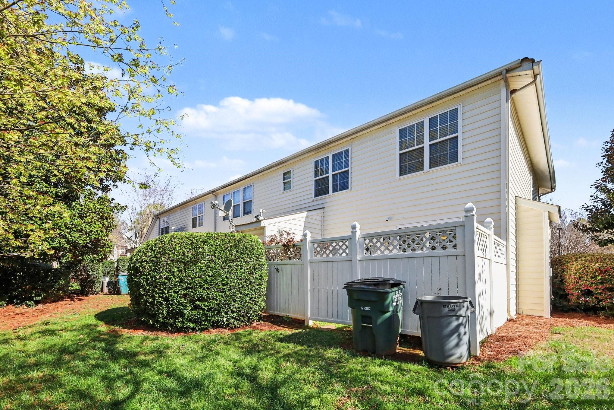 Photo 24 of 8411 Chaceview Court, Charlotte, NC