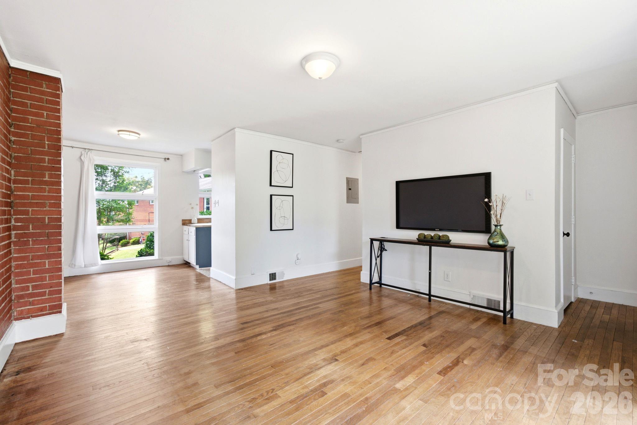 Photo 5 of 4227 Cheltenham Road, Charlotte, NC