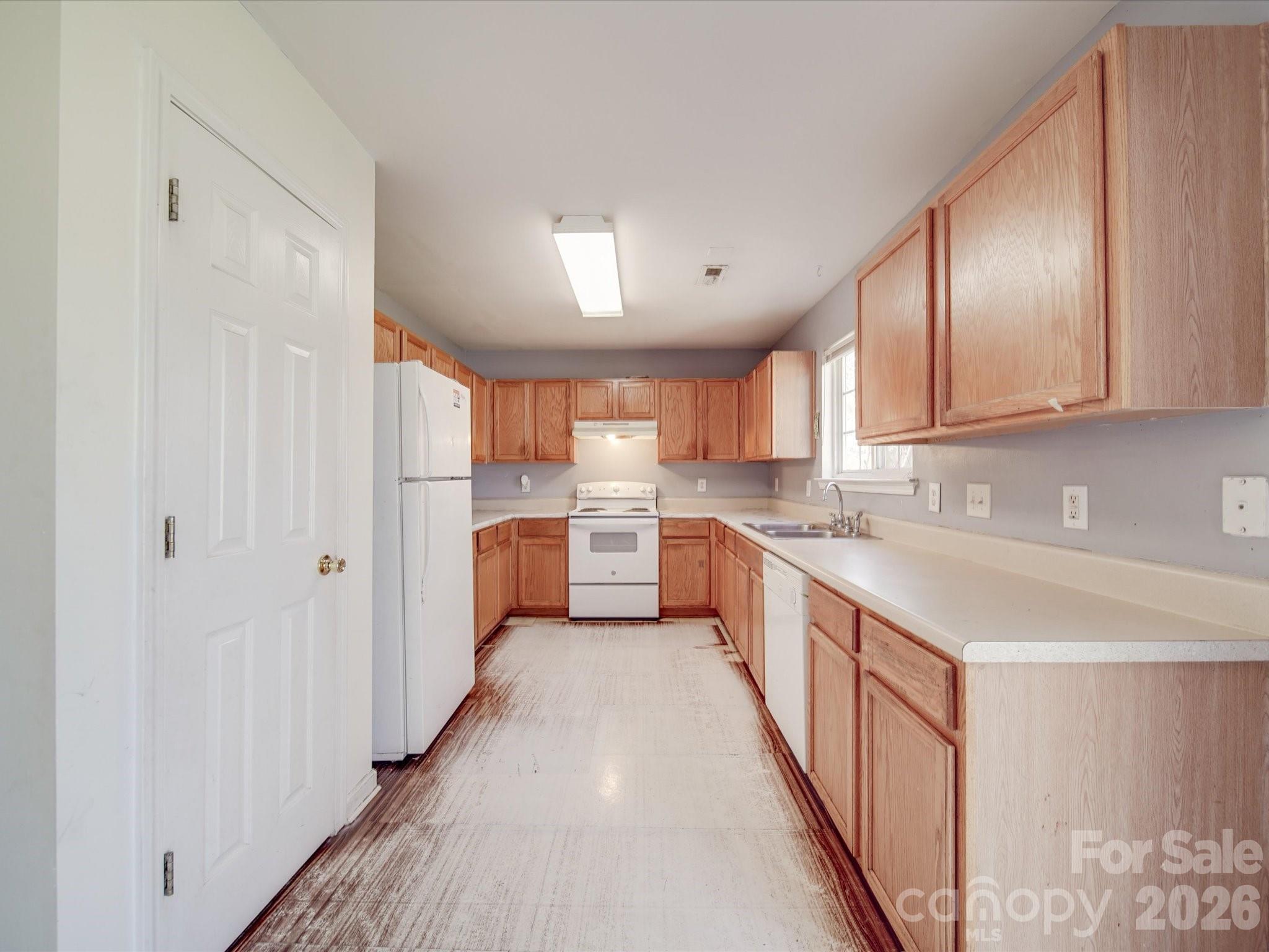 Photo 17 of 5414 Peachwood Drive, Charlotte, NC