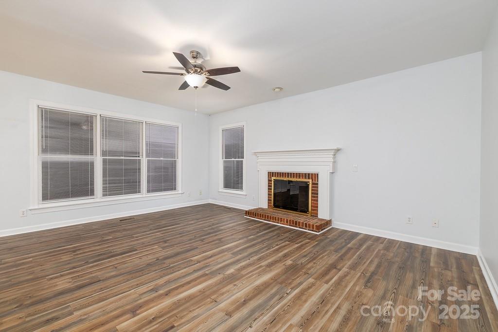 Photo 11 of 5238 Downing Creek Drive, Charlotte, NC