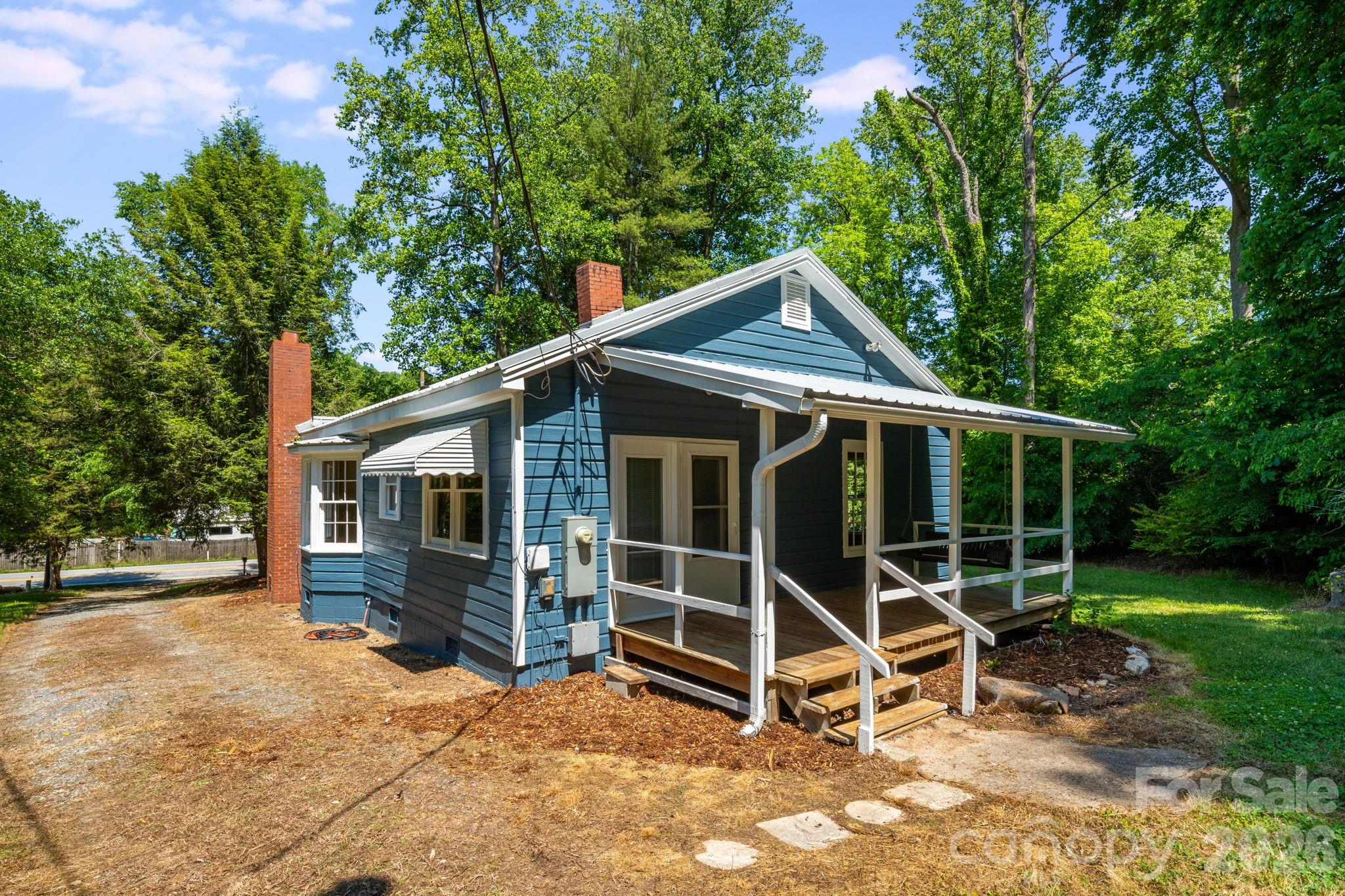 Photo 4 of 141 Coxe Road, Rutherfordton, NC