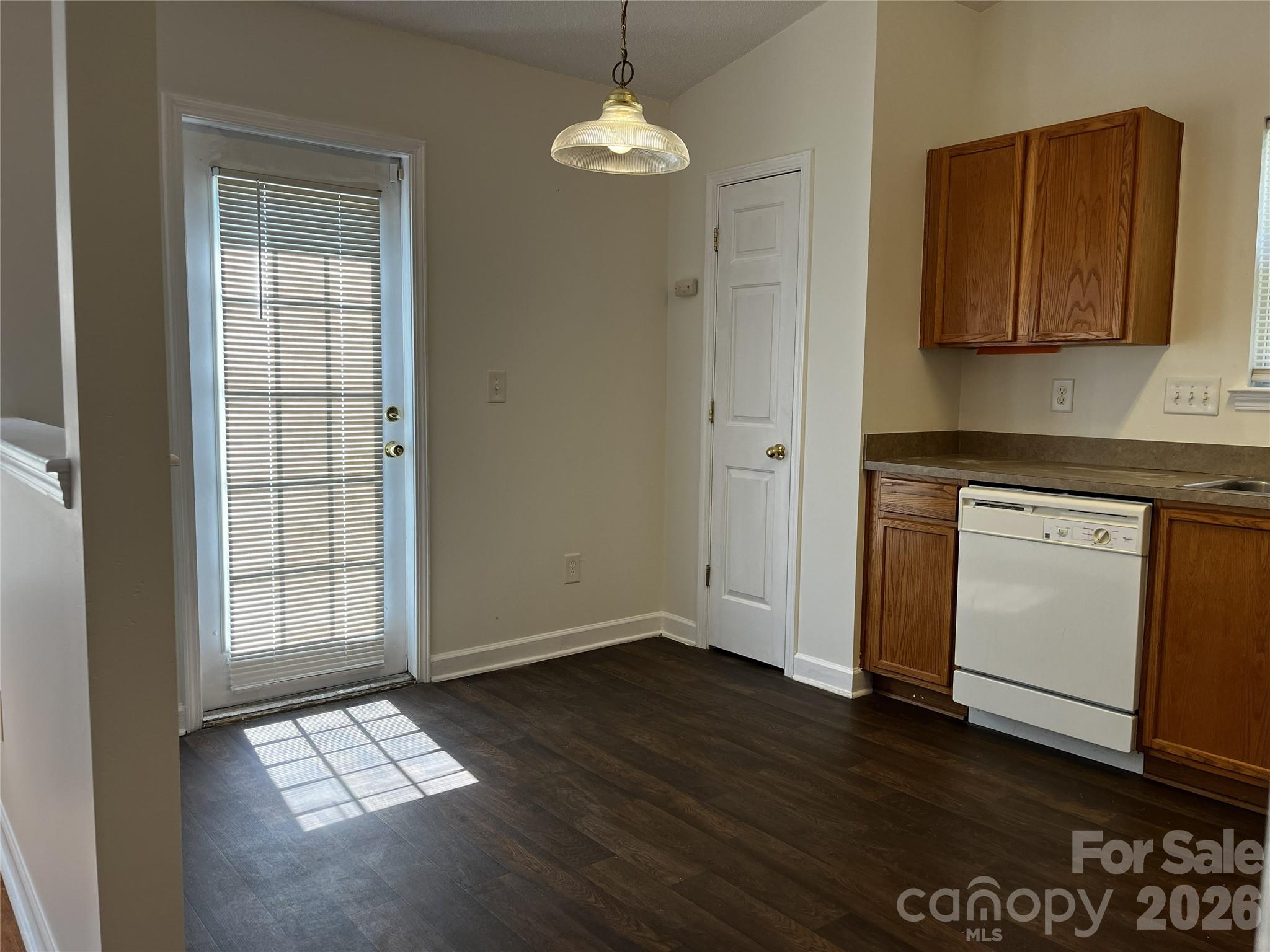 Photo 10 of 1404 Jordans Pond Lane, Charlotte, NC
