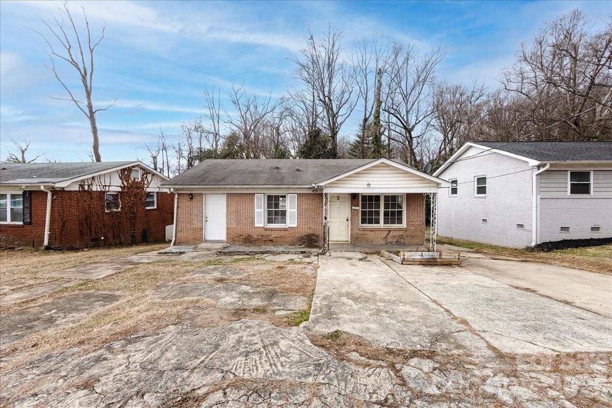 Photo 2 of 1628 Eastway Drive, Charlotte, NC