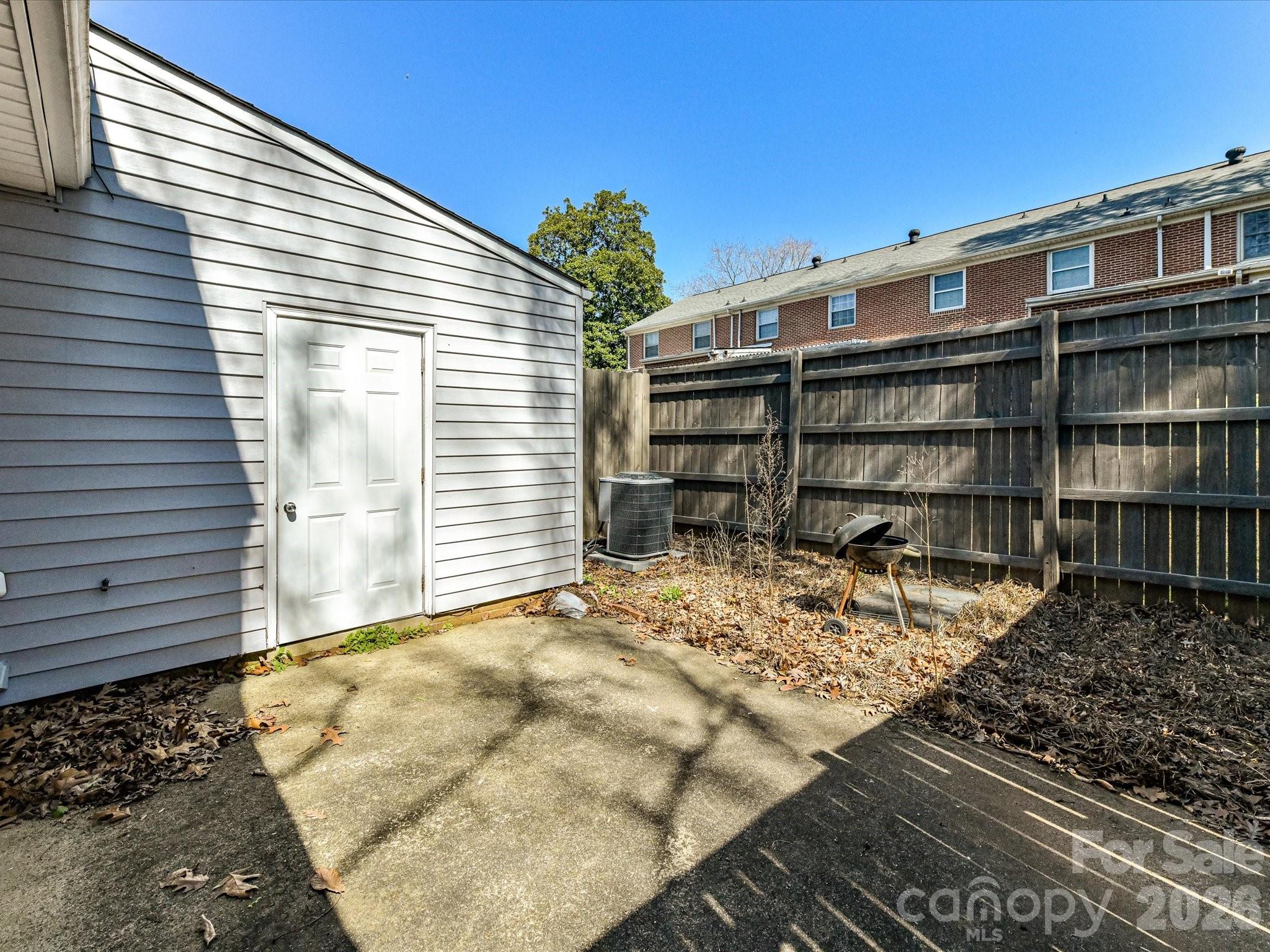 Photo 34 of 8322 Knights Bridge Road, Charlotte, NC