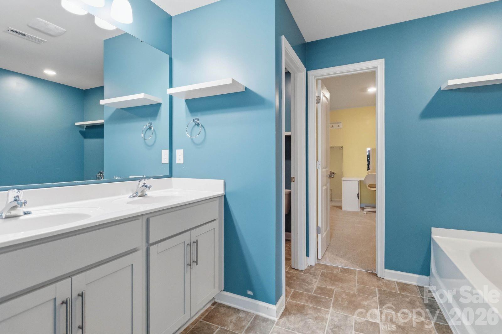 Photo 21 of 5904 Ellimar Field Lane, Charlotte, NC