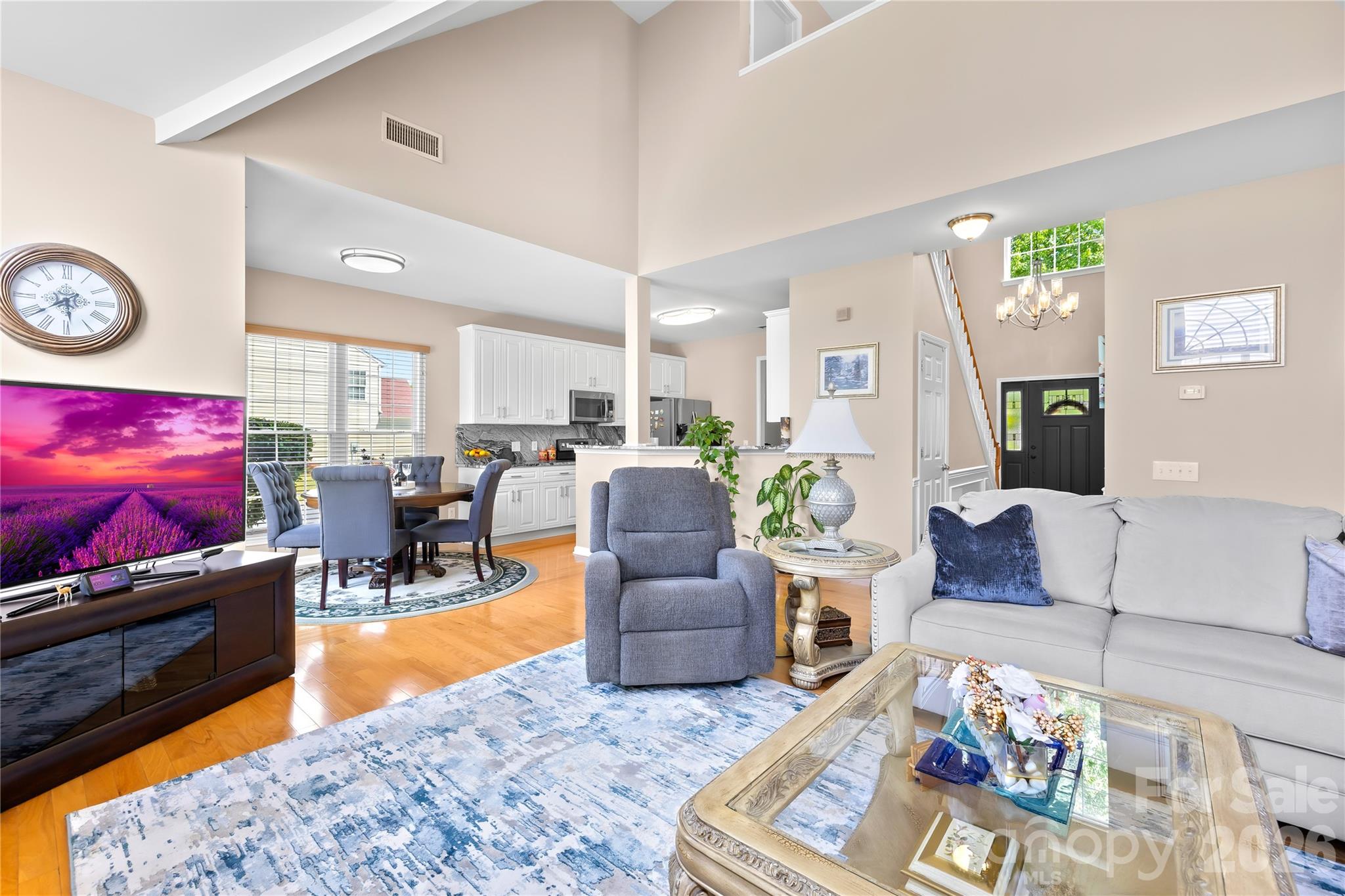 Photo 11 of 8719 Fieldcroft Drive, Charlotte, NC