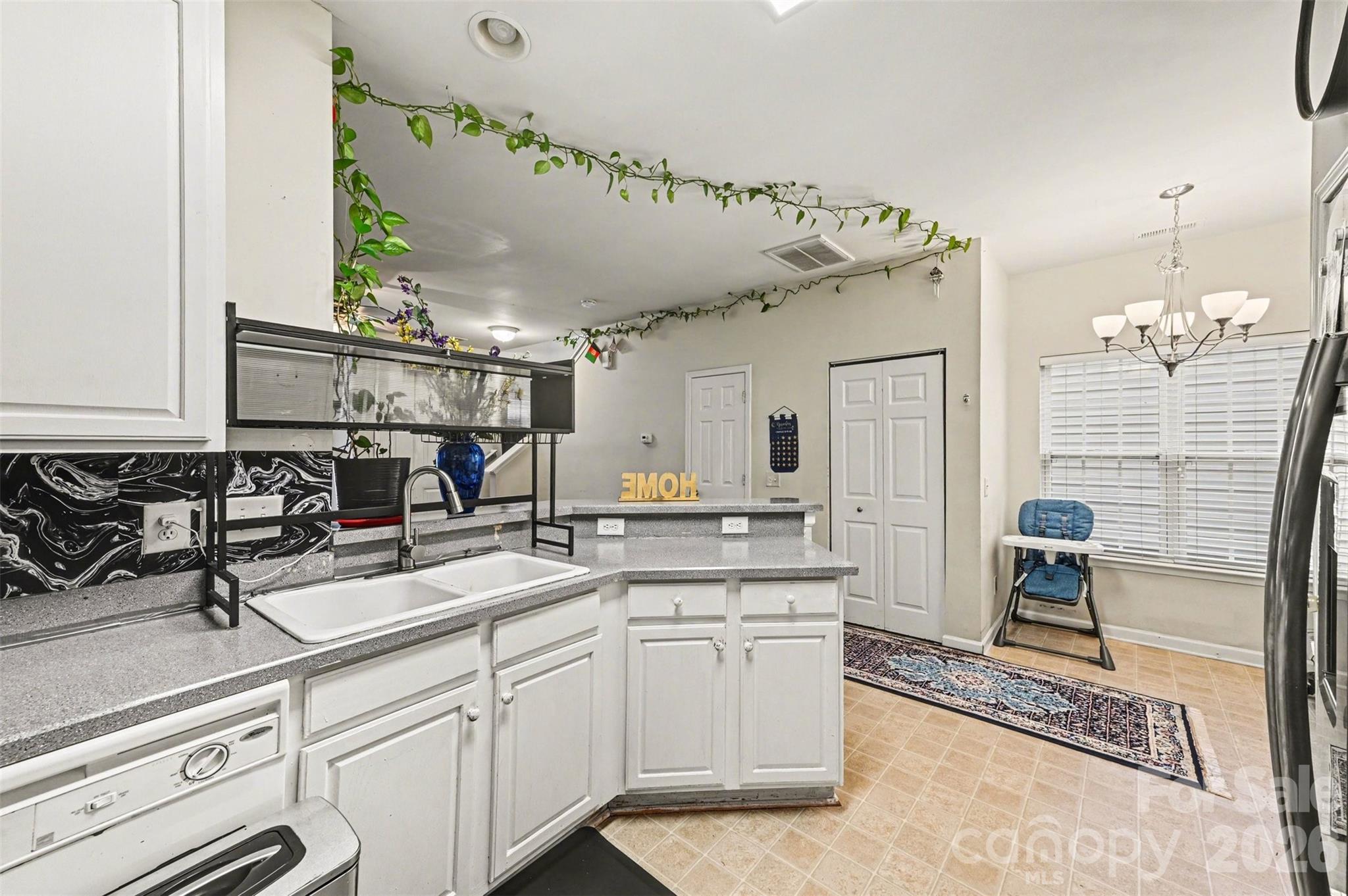 Photo 9 of 5767 Bent Creek Circle, Charlotte, NC