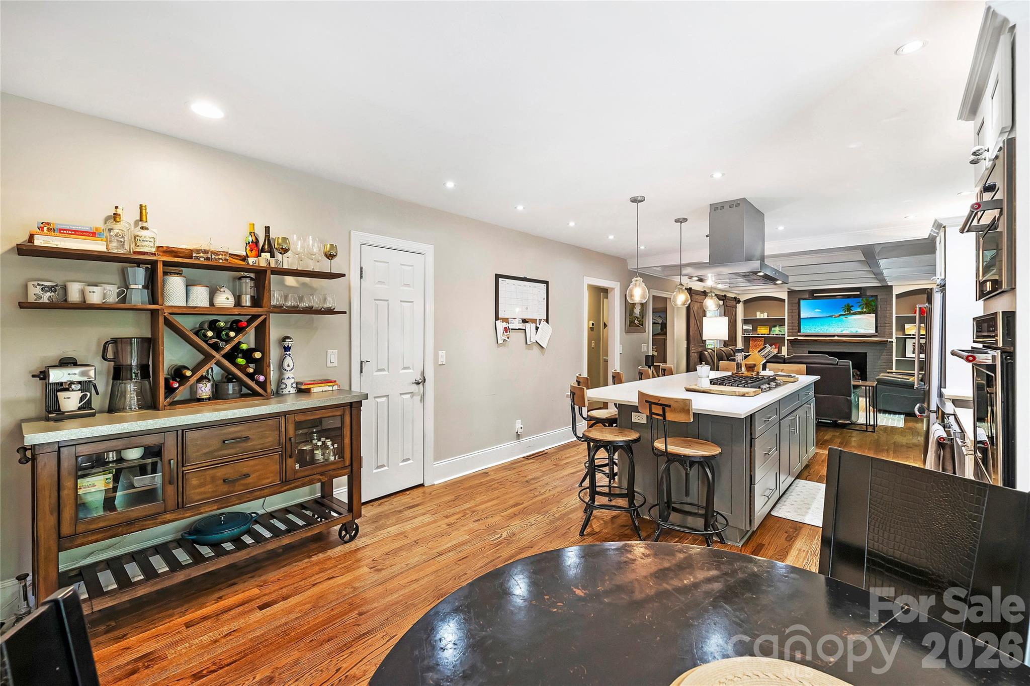 Photo 12 of 5525 Lancelot Drive, Charlotte, NC