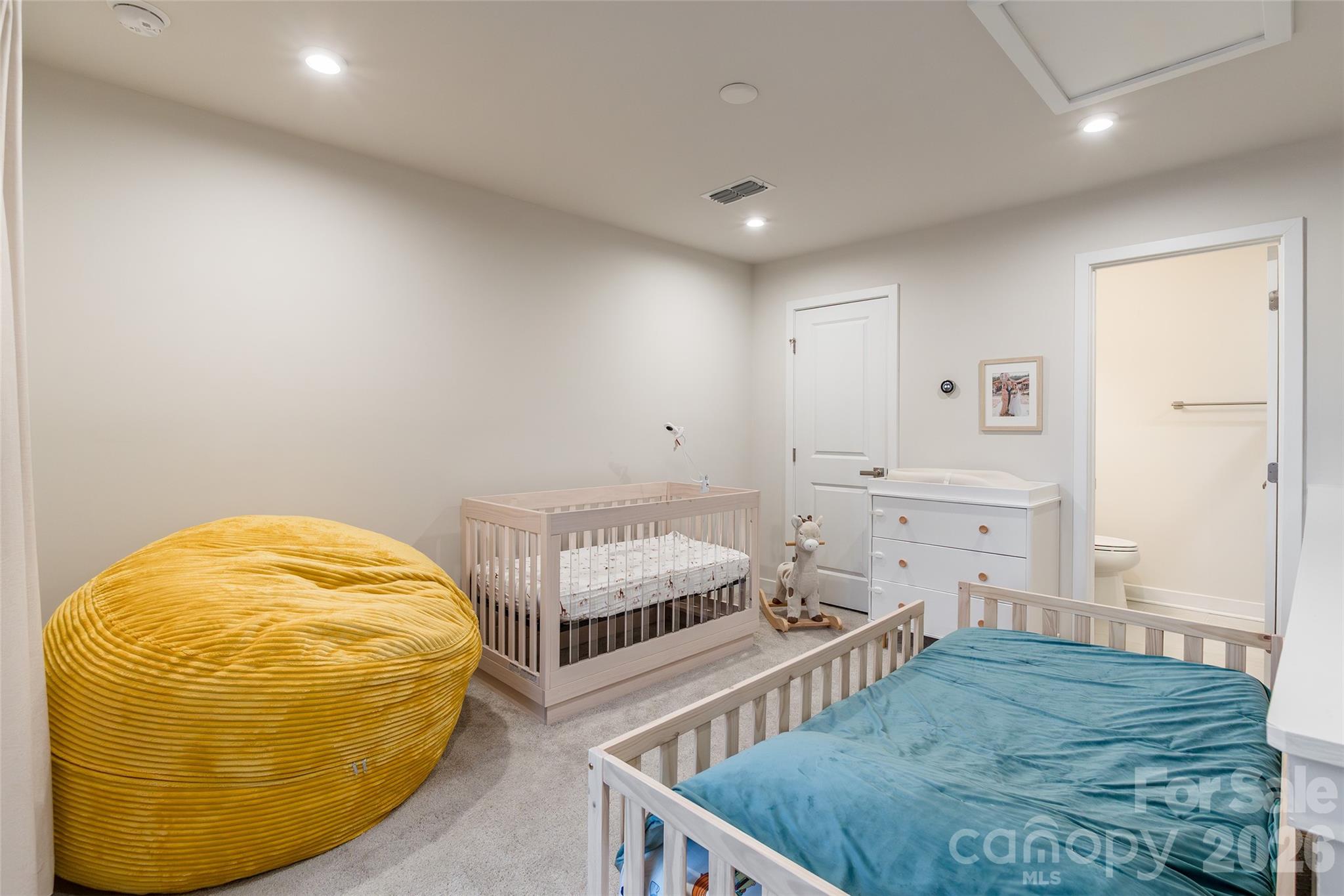 Photo 19 of 924 Broad River Lane, Charlotte, NC