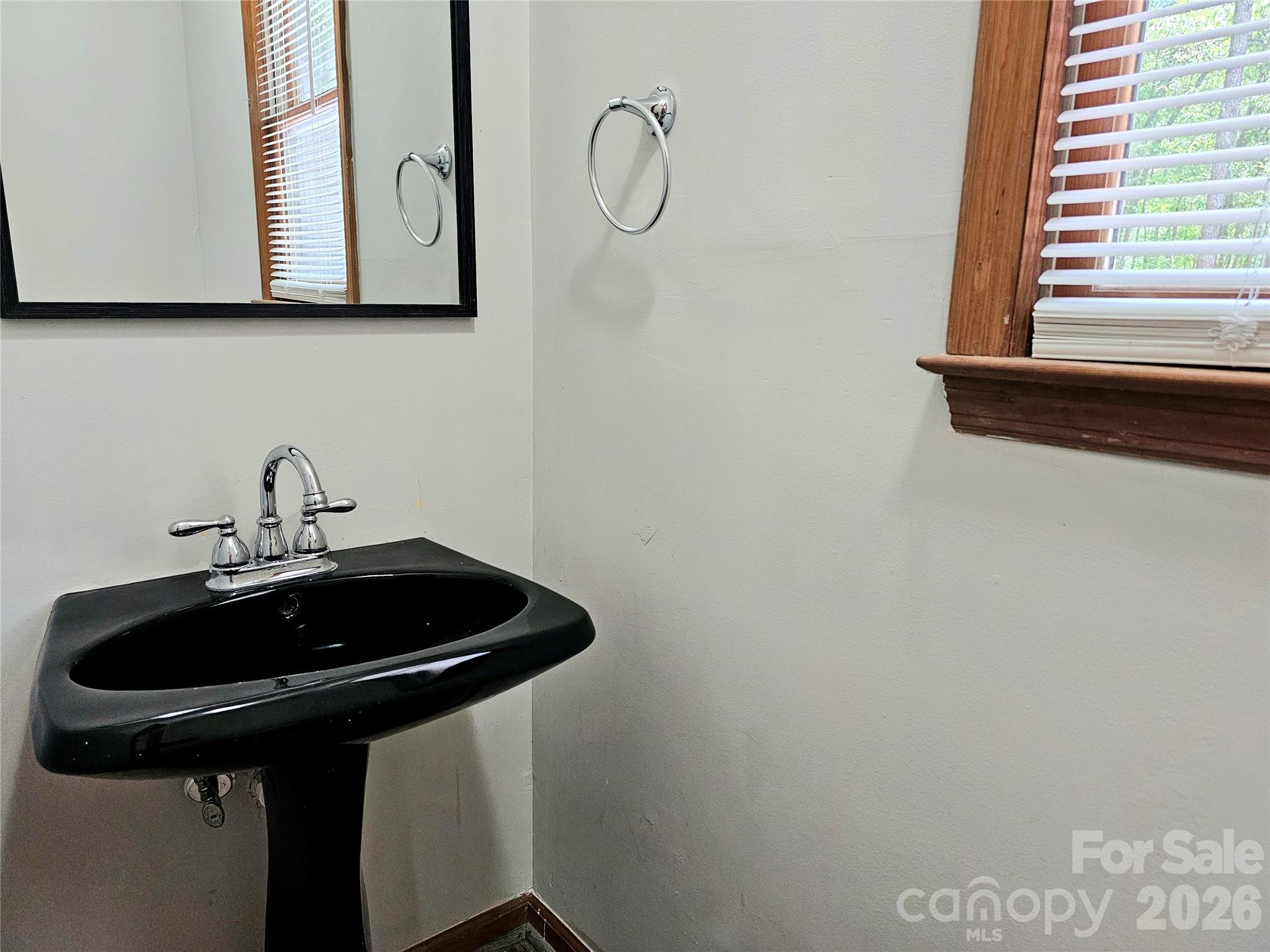 5692 Brooklyn Road, Great Falls, SC - photo 22 of 49