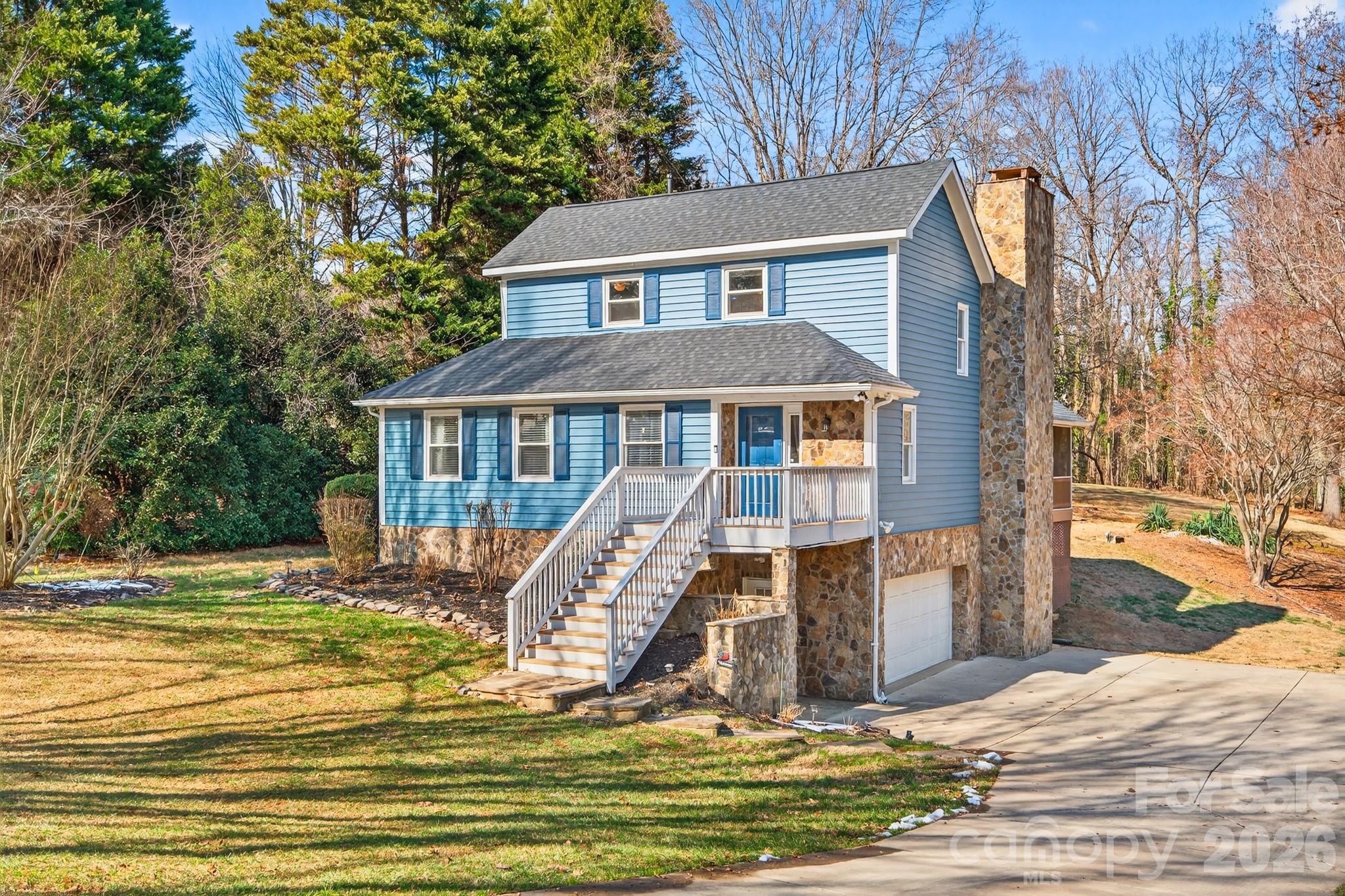 Photo 3 of 4711 Mountain Point Lane, Charlotte, NC