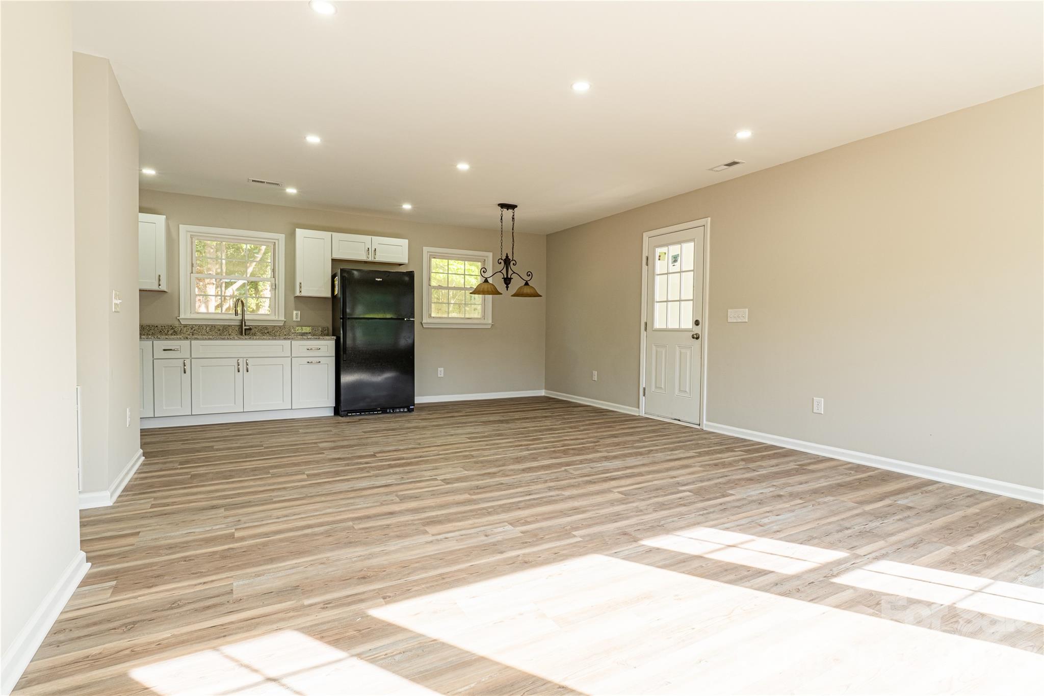 213 Washington Street, Wingate, NC - photo 4 of 25