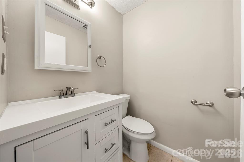 Photo 19 of 2630 Park Road, Charlotte, NC