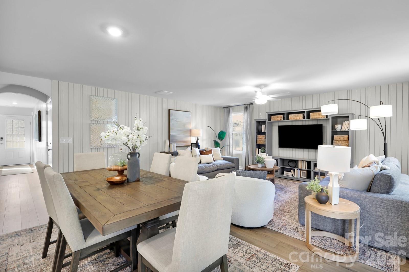 Photo 4 of 4017 Juno Drive, Charlotte, NC