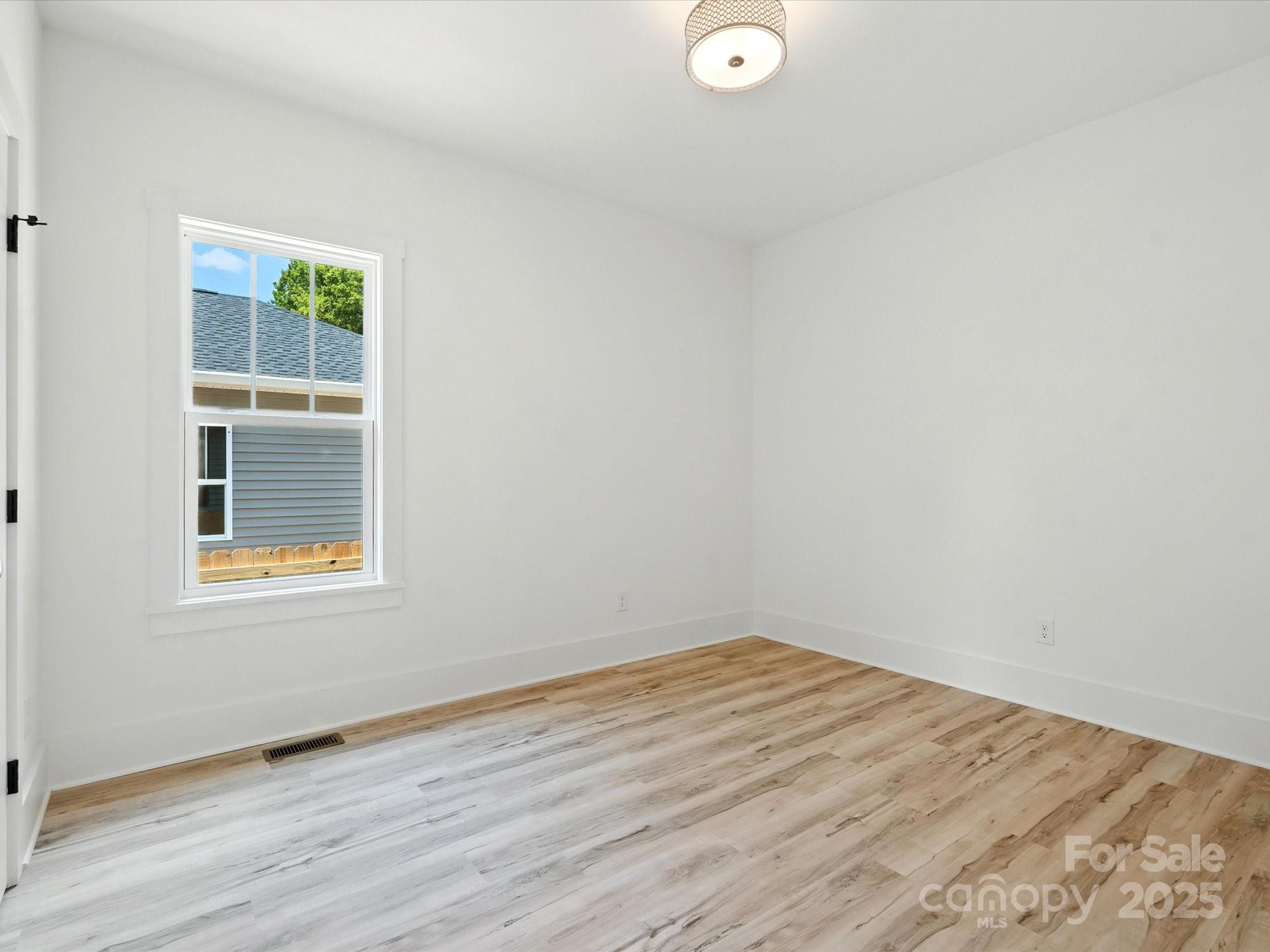 Photo 23 of 4113 Rutgers Avenue, Charlotte, NC