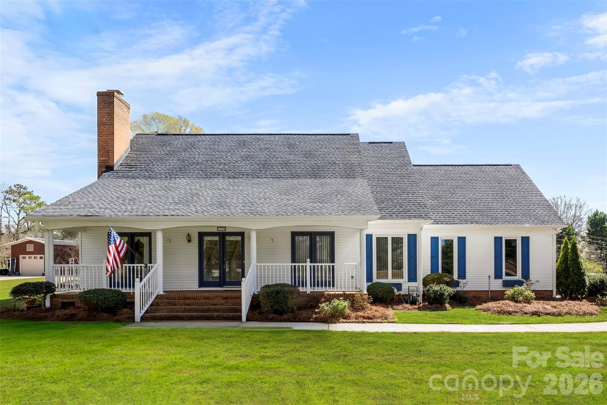 Photo 2 of 1347 Meadow Lakes Road, Rock Hill, SC