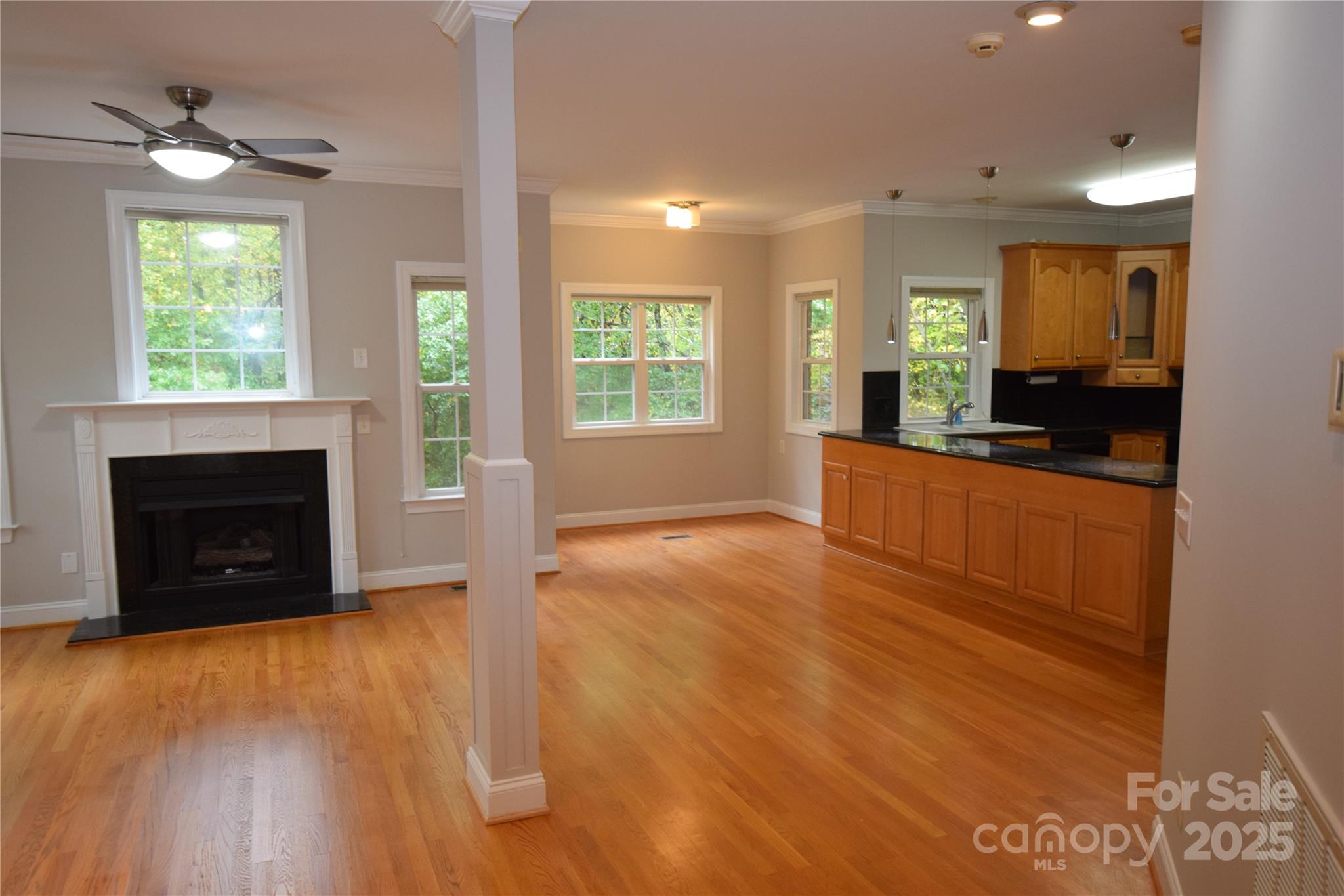 Photo 4 of 809 Pine Forest Road, Charlotte, NC