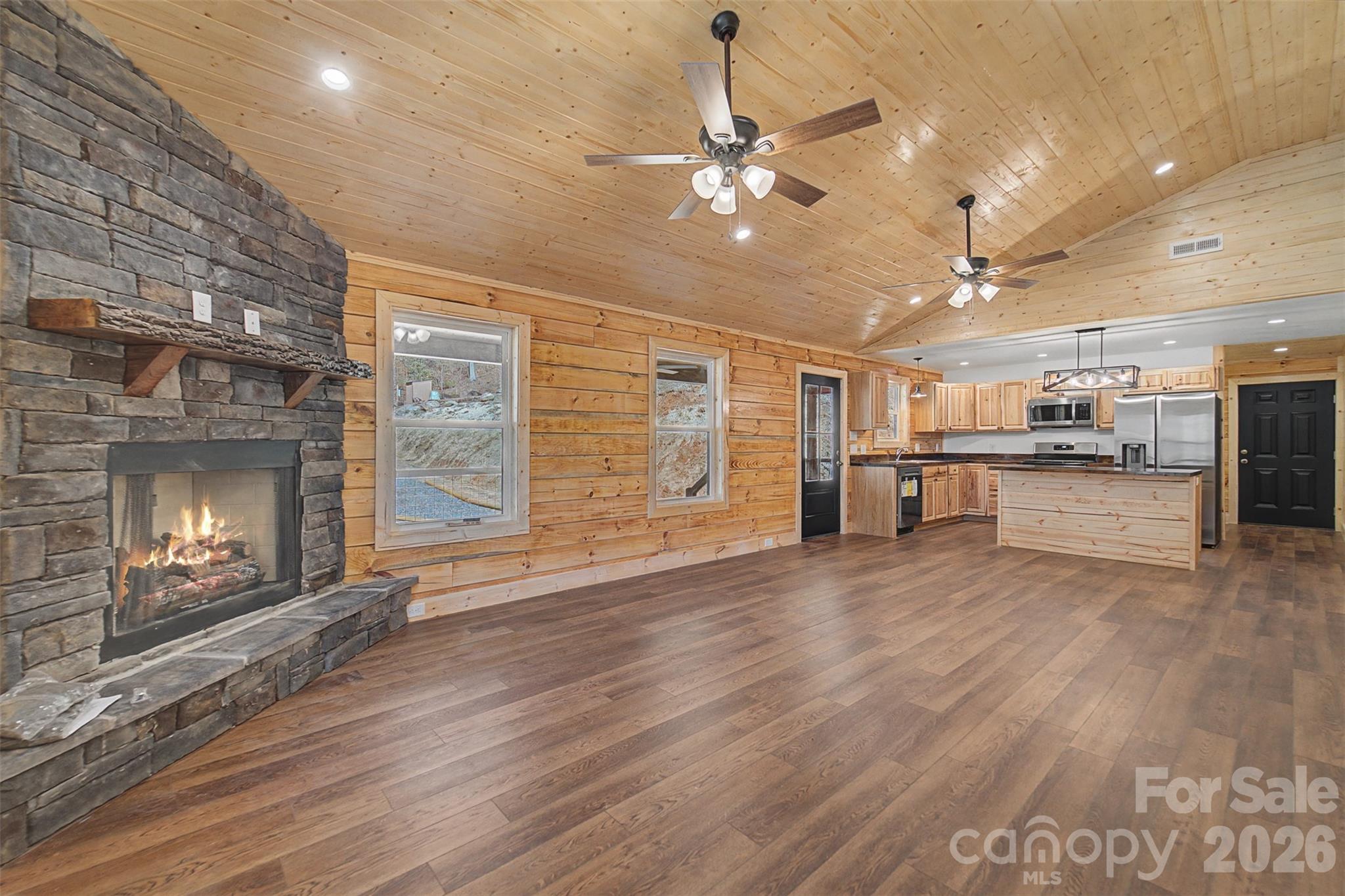677 Ridgetop Circle, Whittier, NC - photo 20 of 49