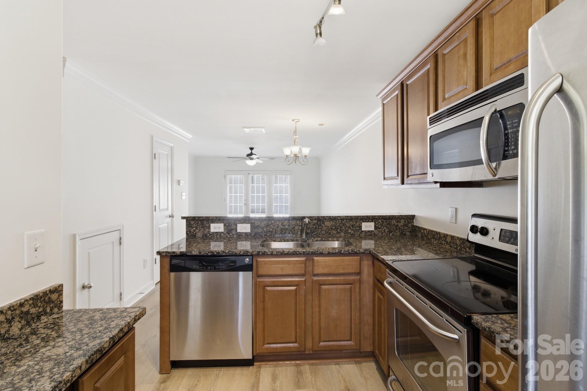 Photo 11 of 1336 Green Oaks LaneE, Charlotte, NC