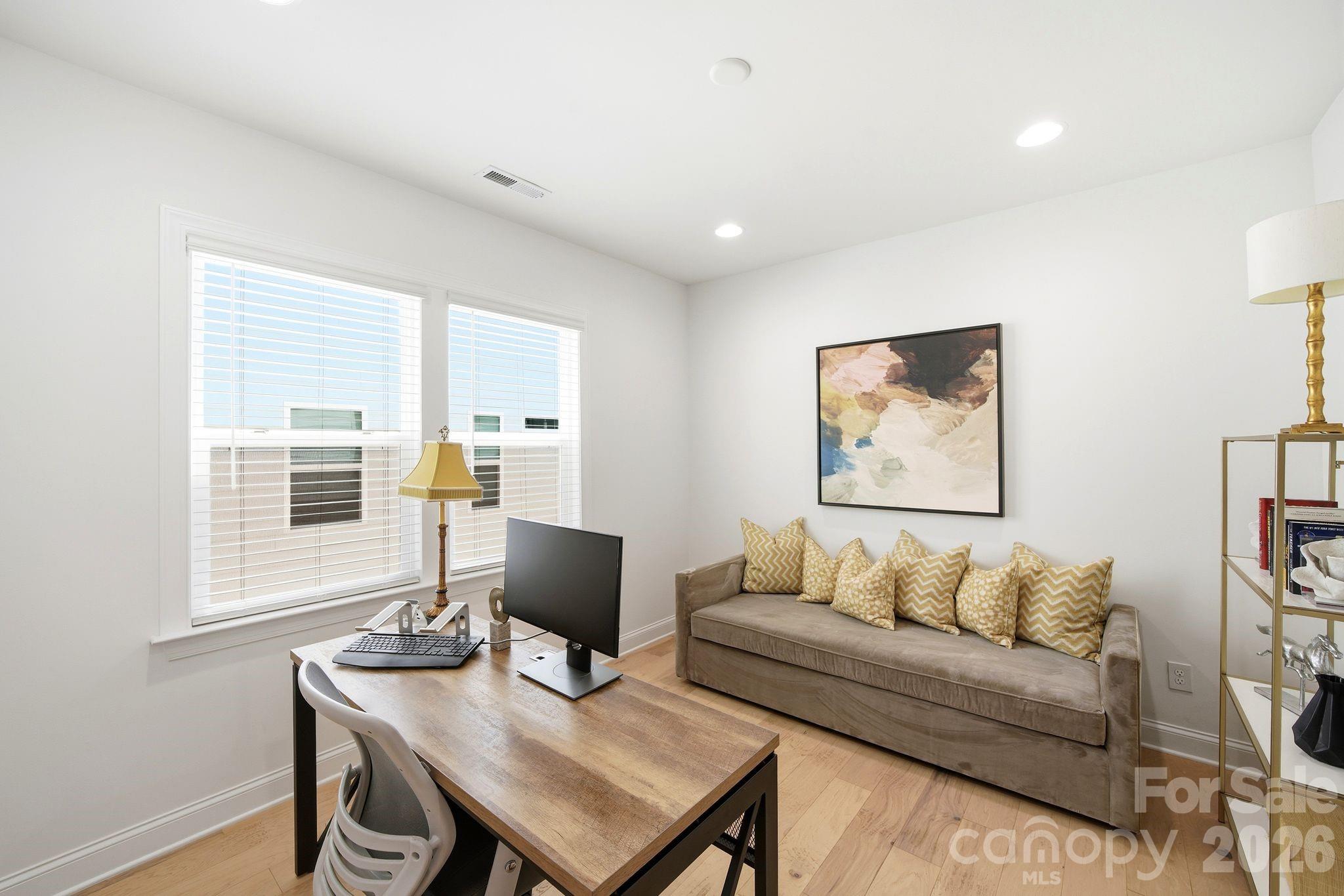 Photo 39 of 6008 Corbin Woods Court, Charlotte, NC