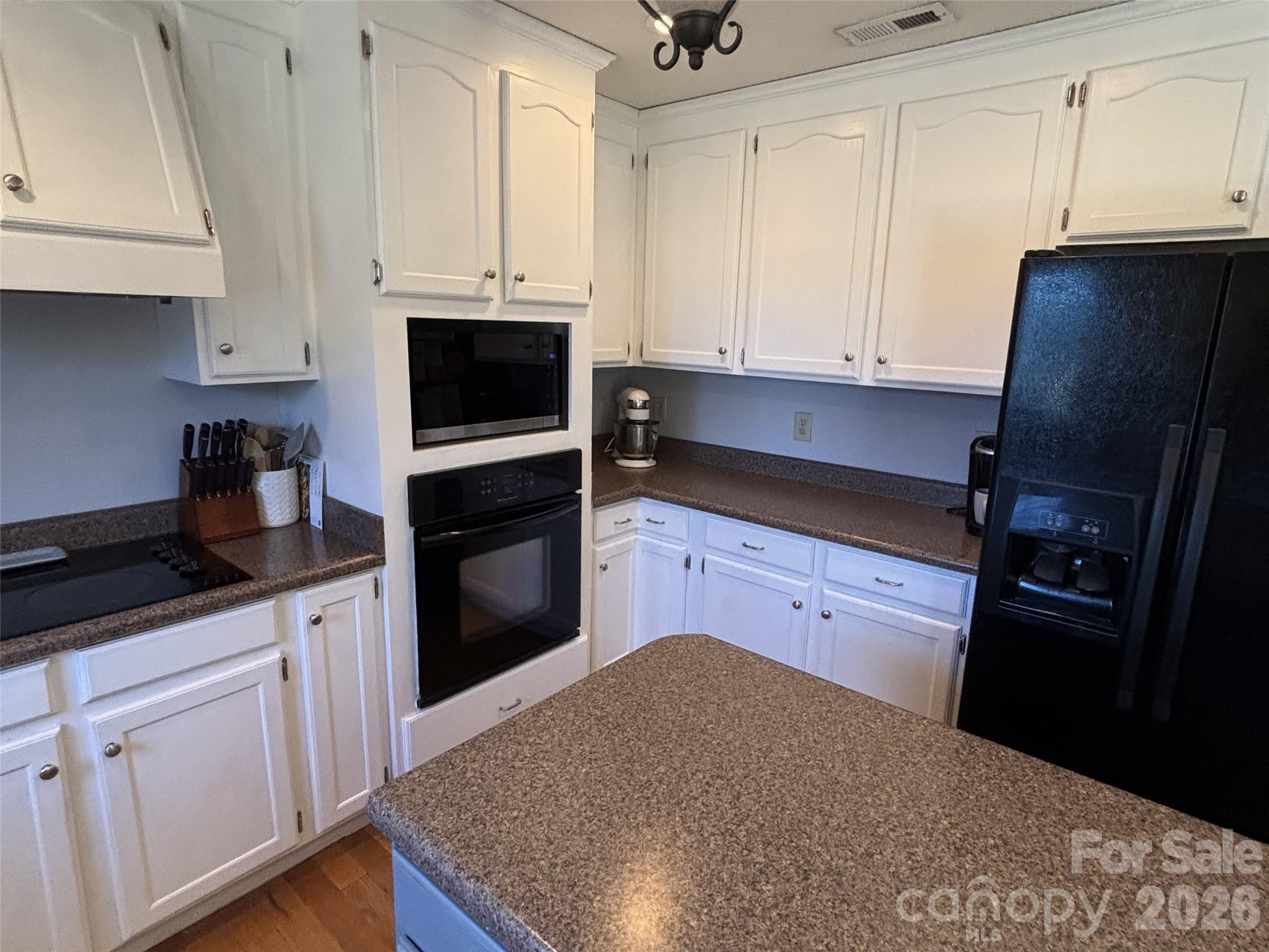 2311 Merts Way, Hudson, NC - photo 10 of 32