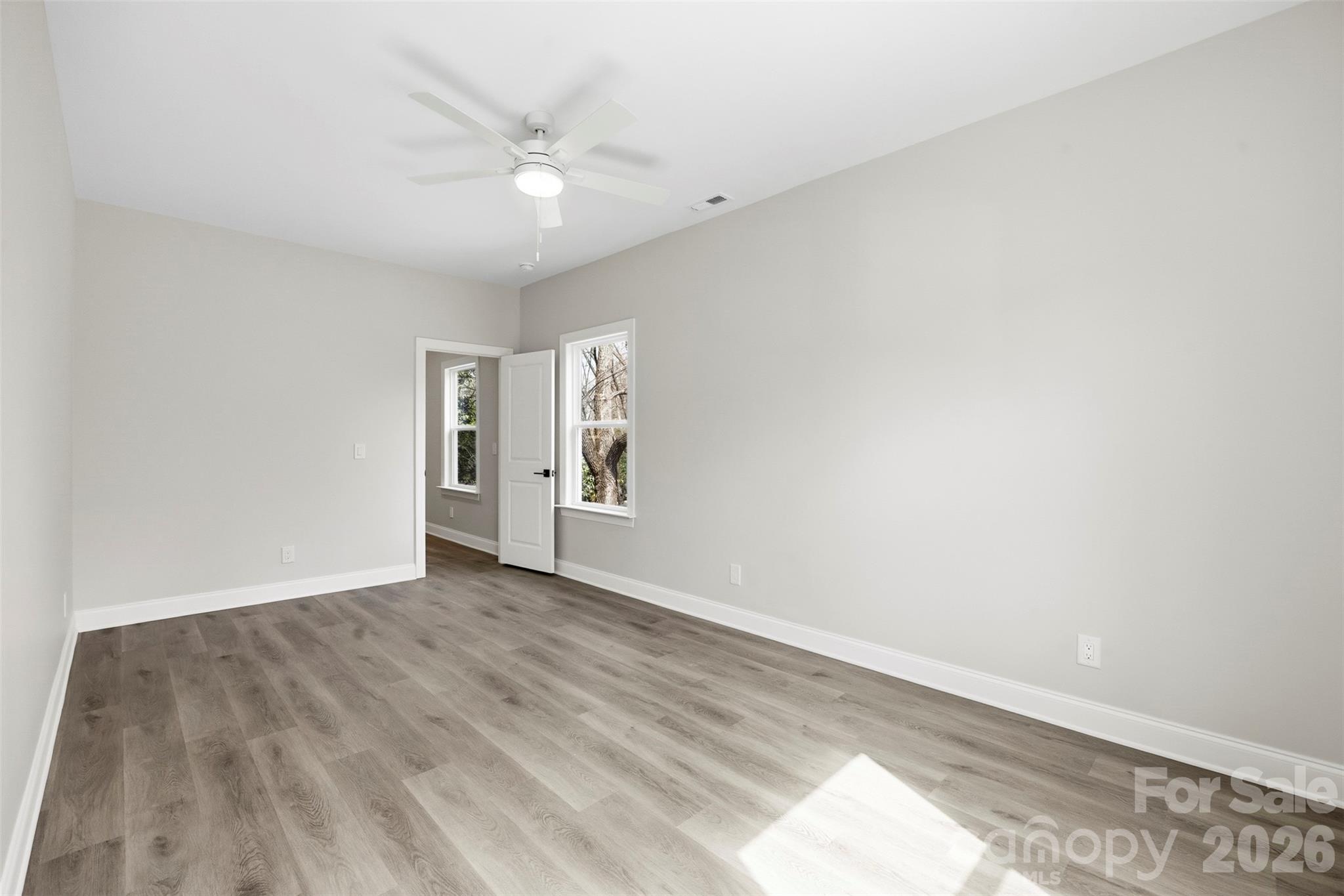 105 N Smallwood Place, Charlotte, NC - photo 24 of 31