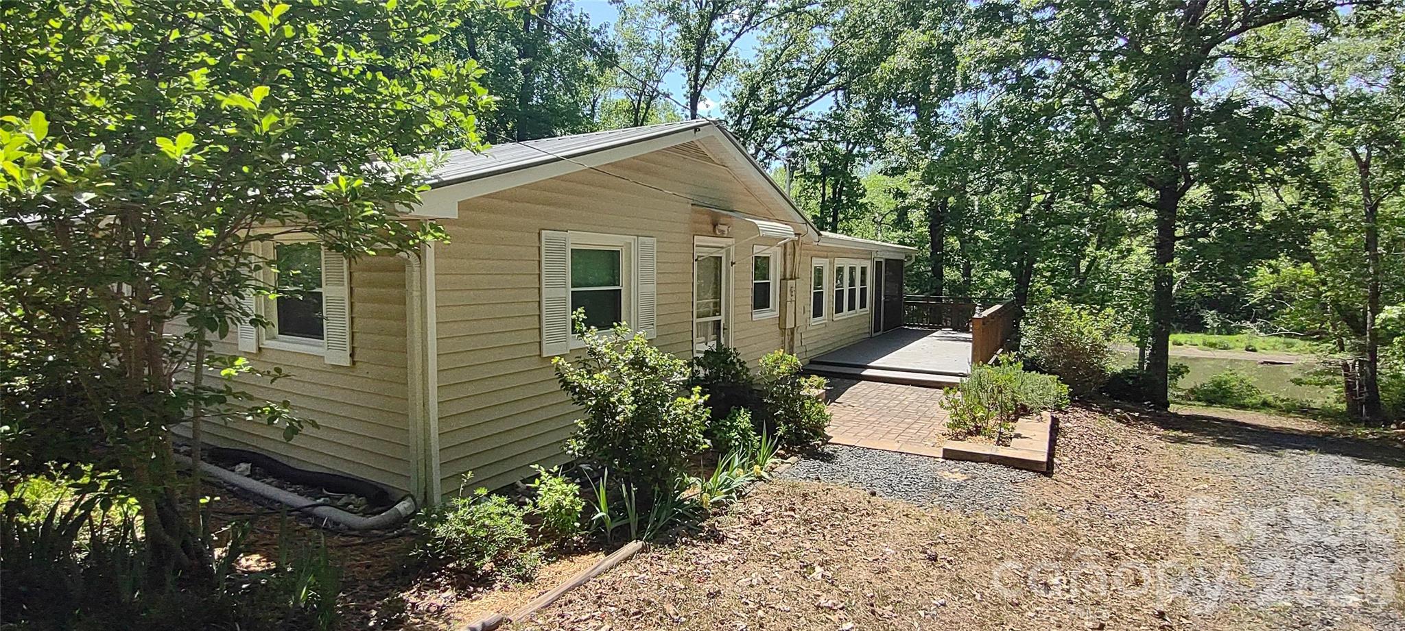 769 Dennis Road, Troy, NC