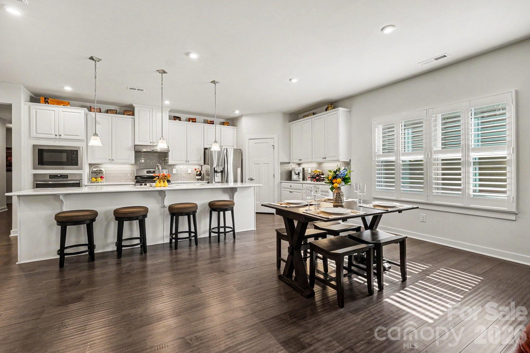 Photo 6 of 5219 Larewood Drive, Charlotte, NC