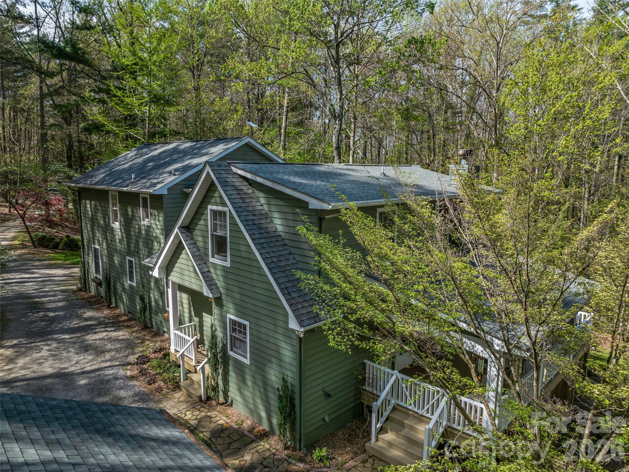 18 Thousand Oaks Boulevard, Fairview, NC - photo 31 of 45