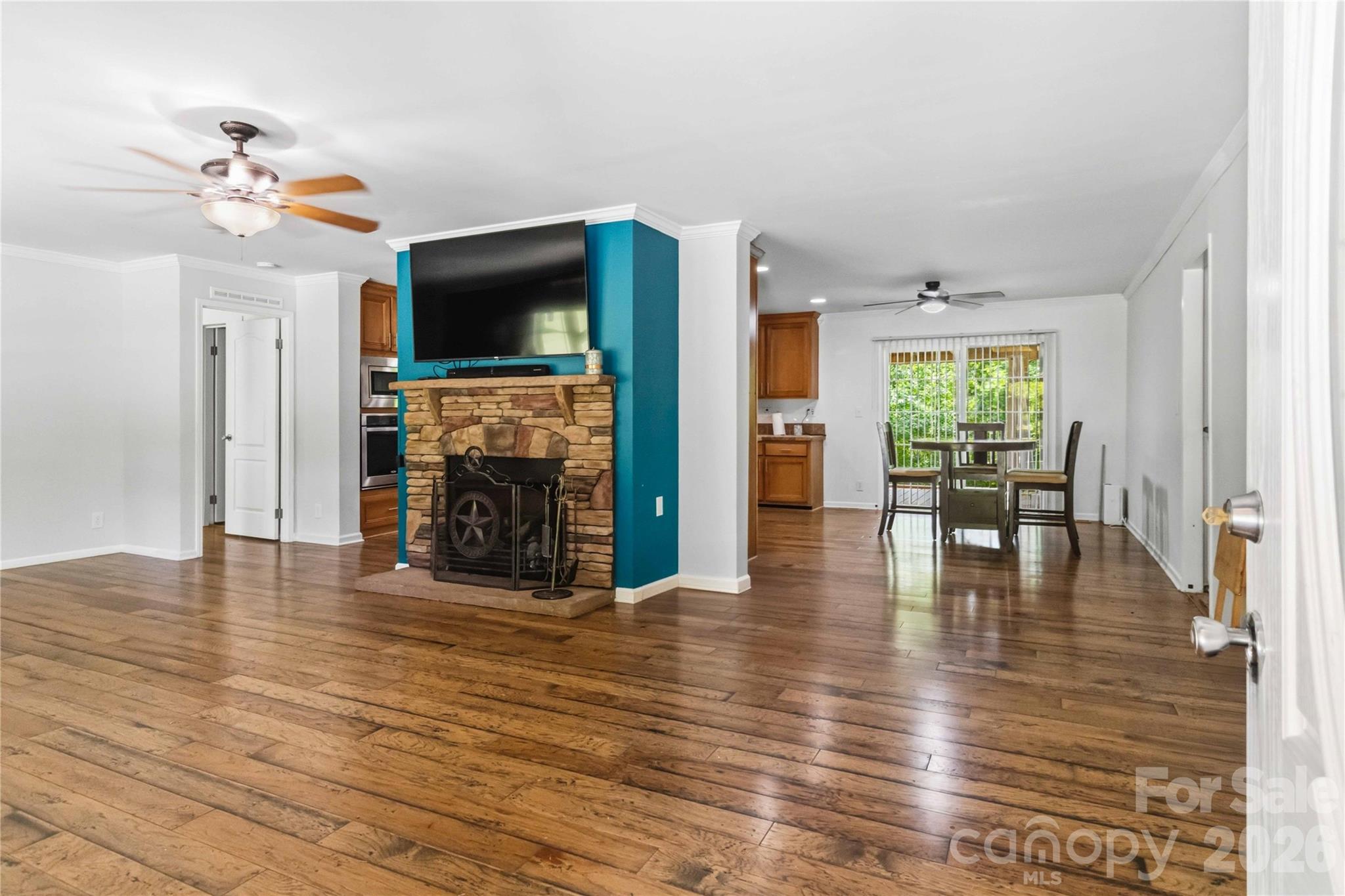 174 Little Pine Drive, Smyrna, SC - photo 4 of 44