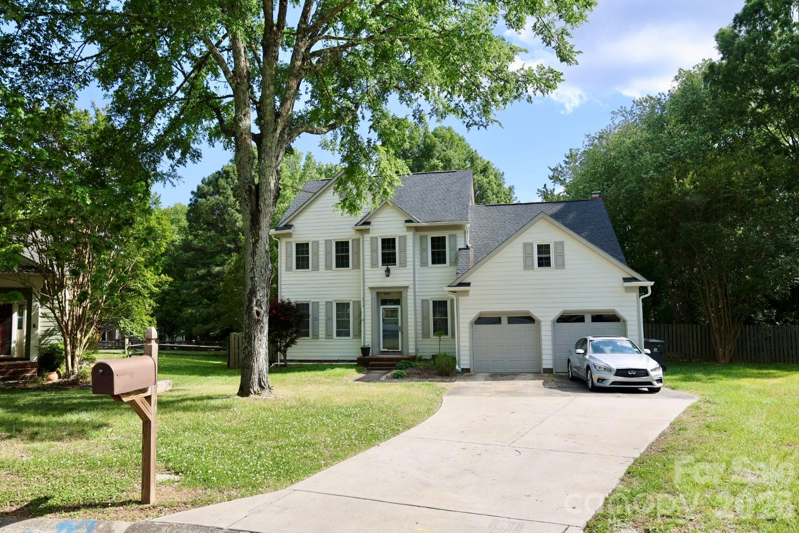 Photo 2 of 9804 Cooper Run Lane, Charlotte, NC