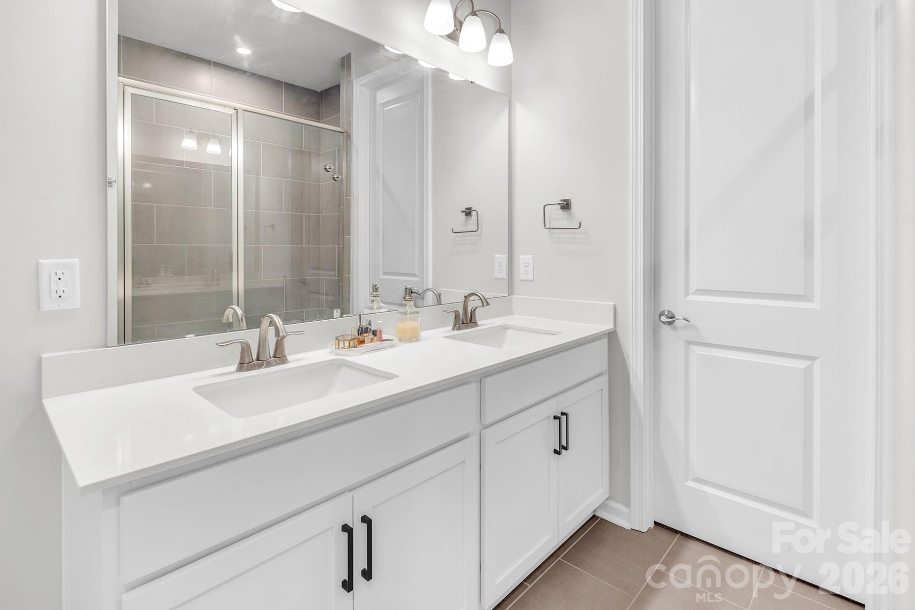 Photo 20 of 5308 Somerset Hill Lane, Charlotte, NC