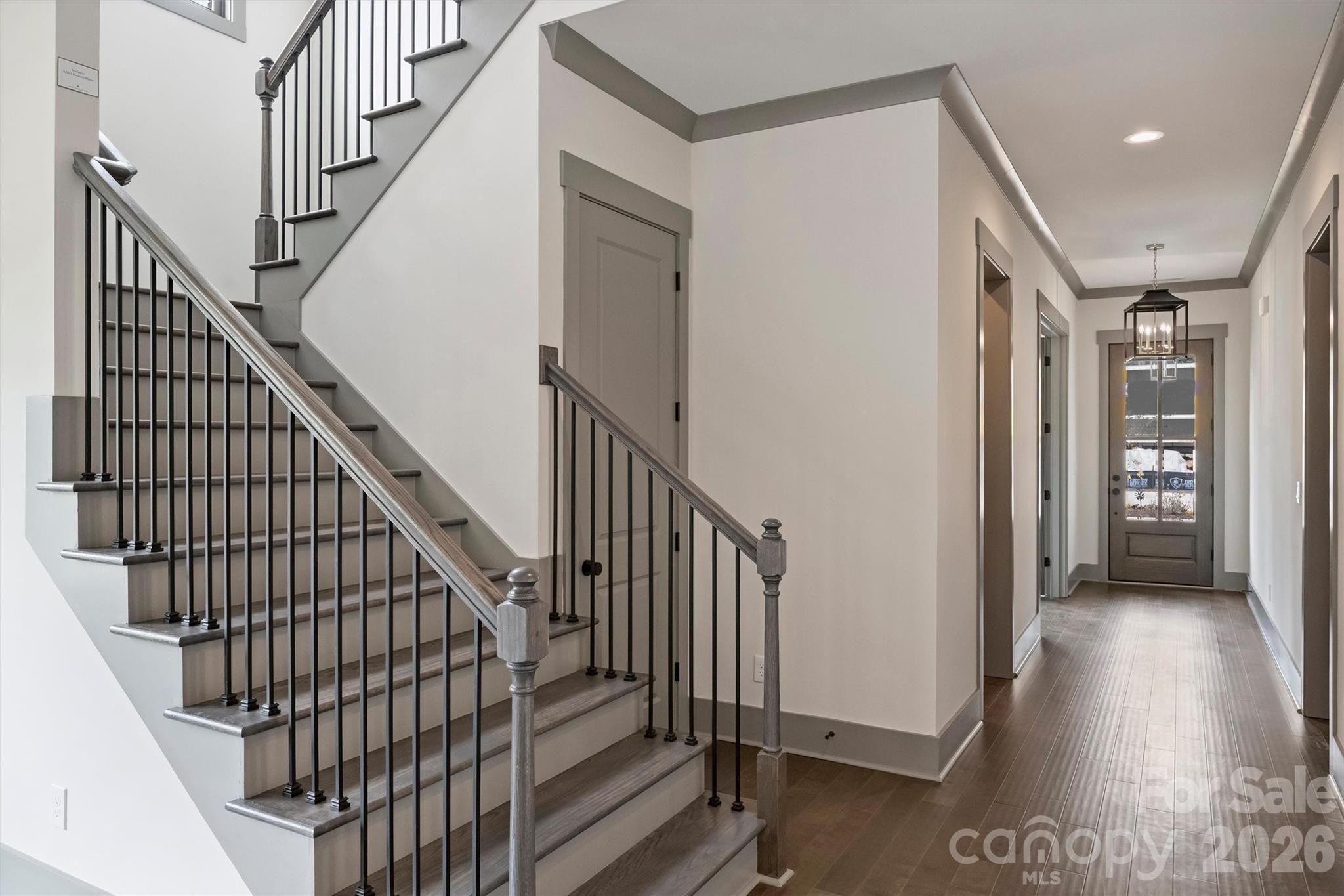 8159 Fairview Road, Charlotte, NC - photo 5 of 49