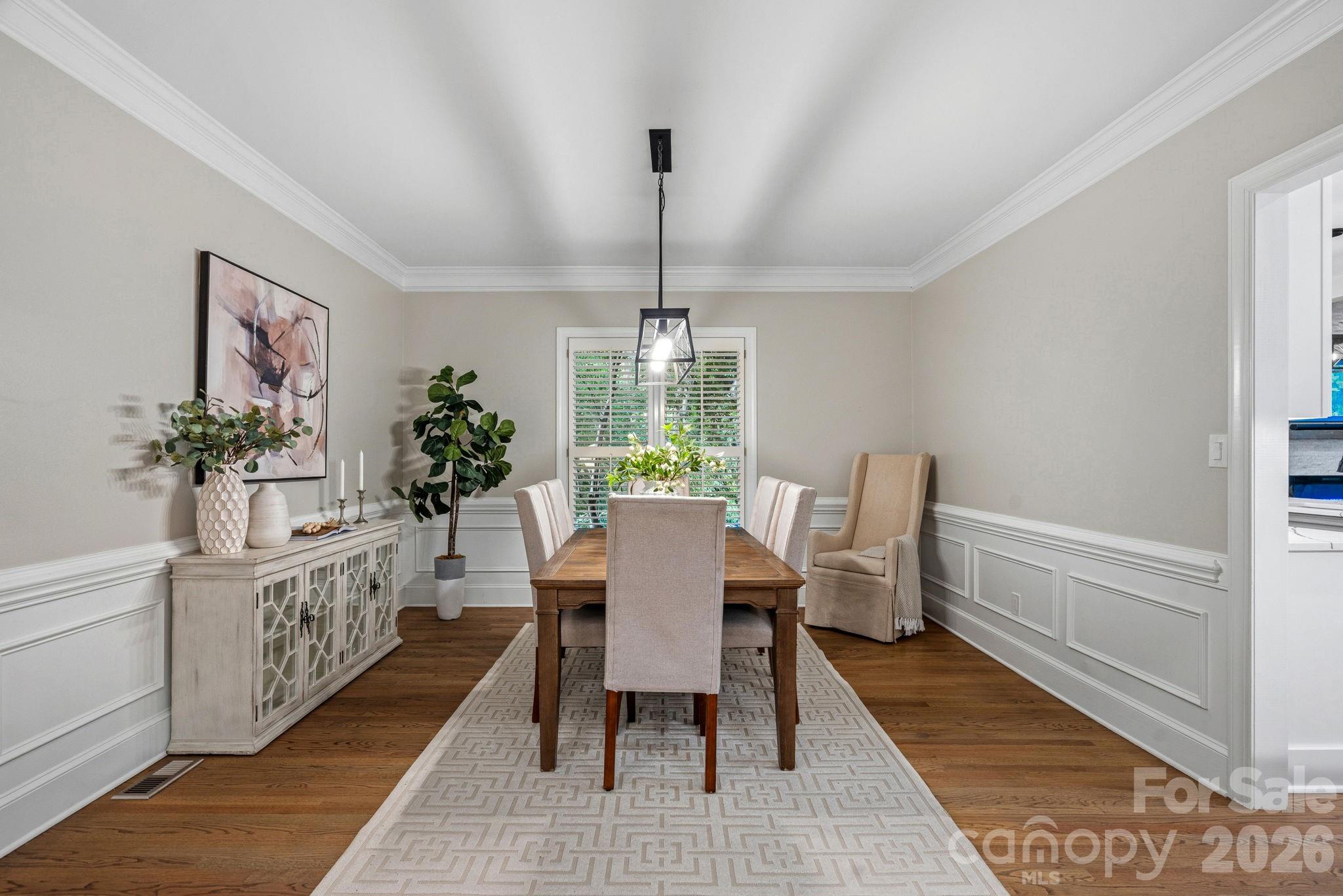 Photo 5 of 5634 Camelot Drive, Charlotte, NC