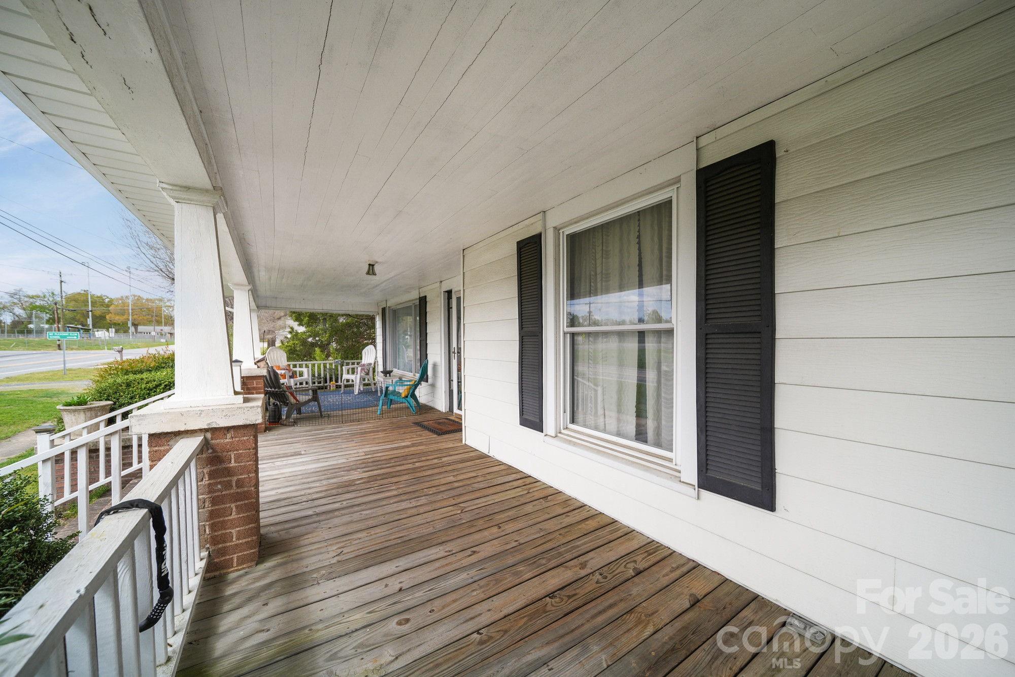 333 N Main Street, Mount Pleasant, NC - photo 3 of 28