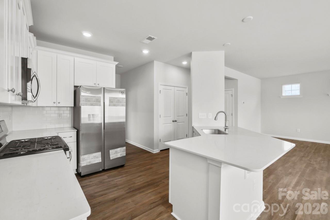 Photo 12 of 12807 Canterbury Castle Drive, Charlotte, NC