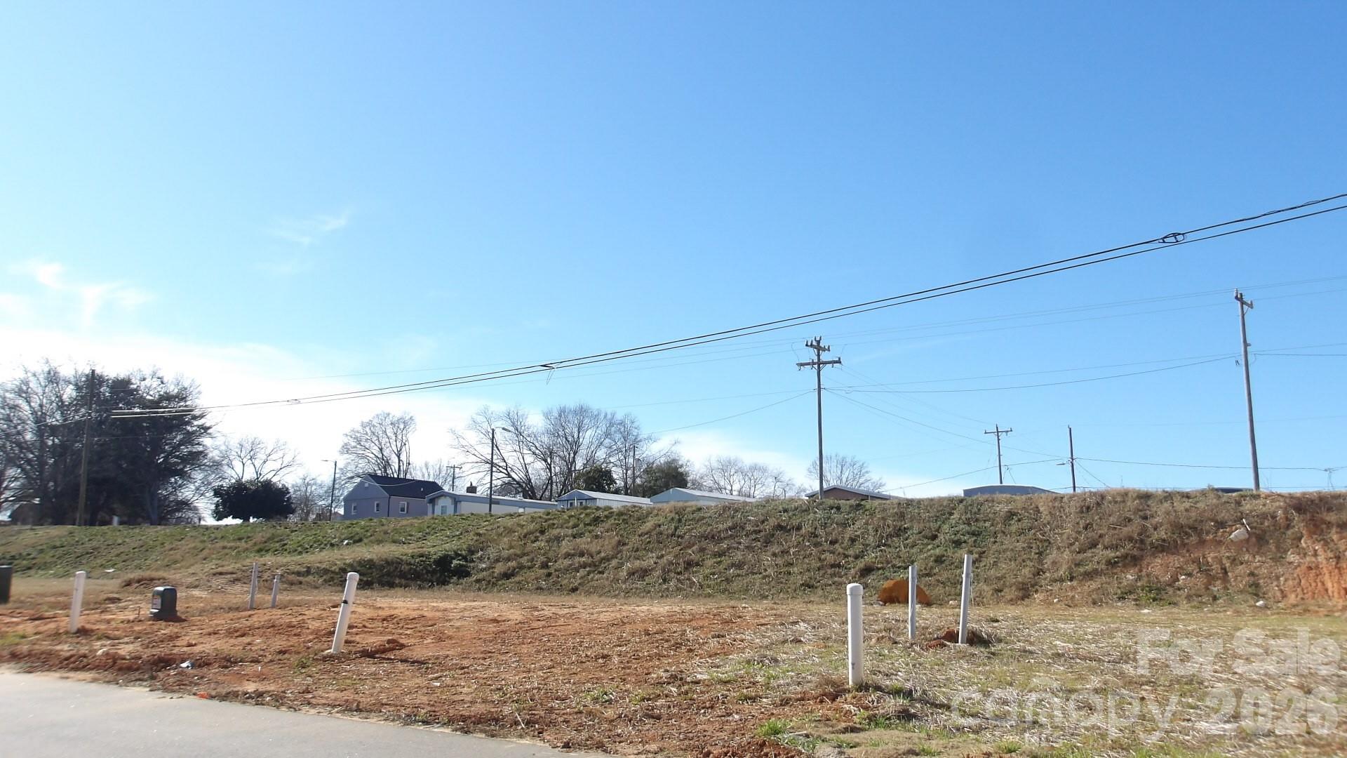 Photo 2 of 1968 W Davidson Avenue, Gastonia, NC