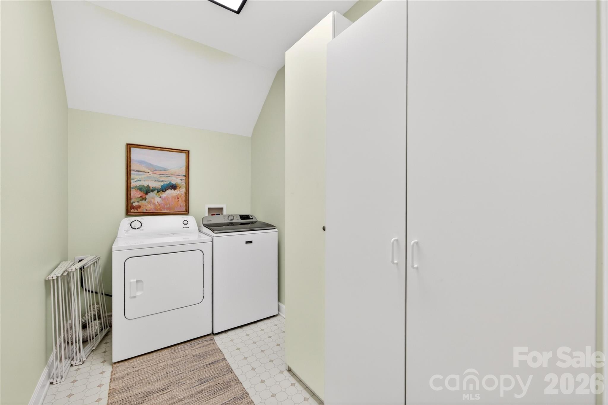 Photo 23 of 8847 Grand Oak Drive, Charlotte, NC