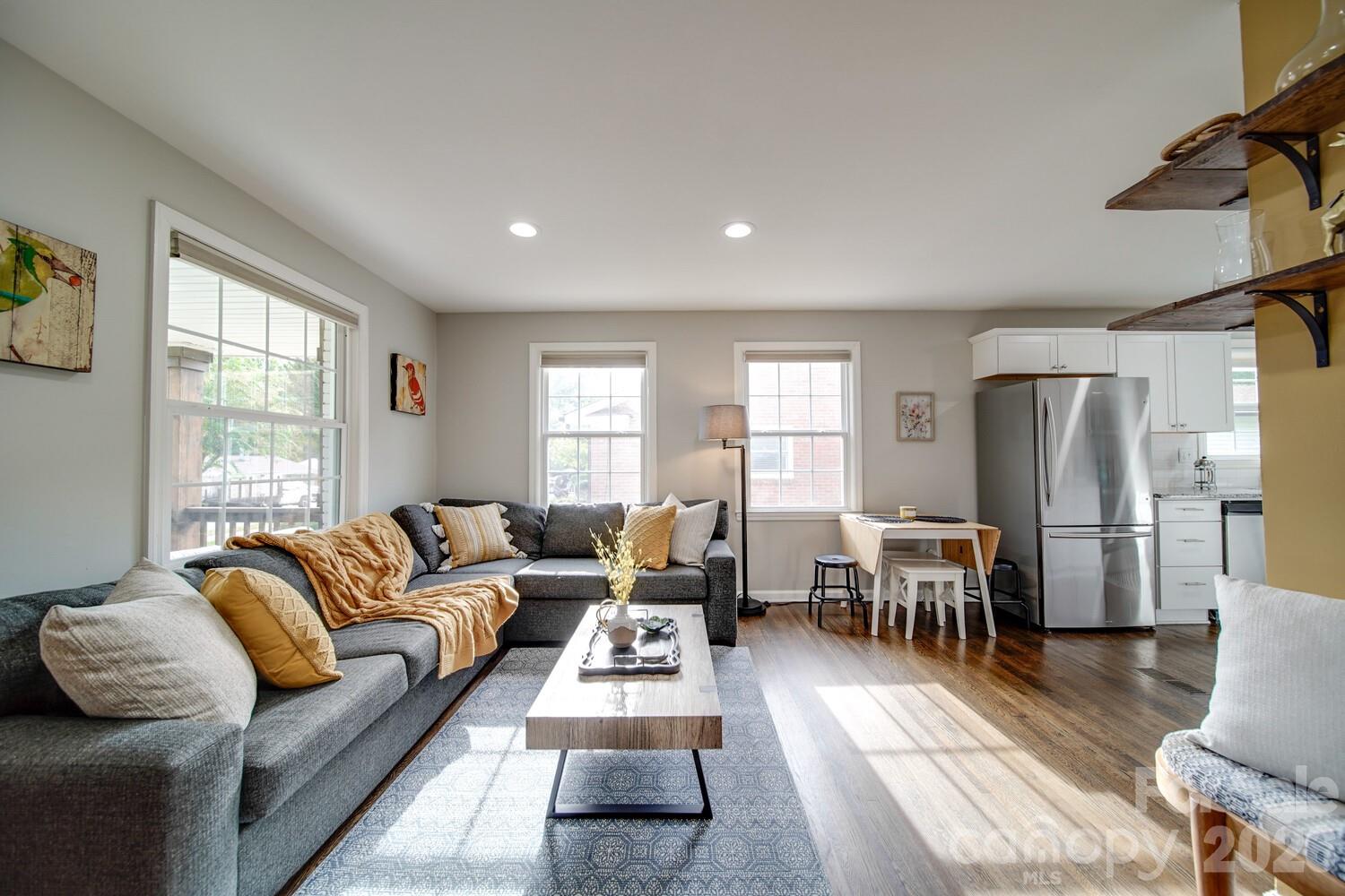 Photo 4 of 1512 Newcastle Street, Charlotte, NC