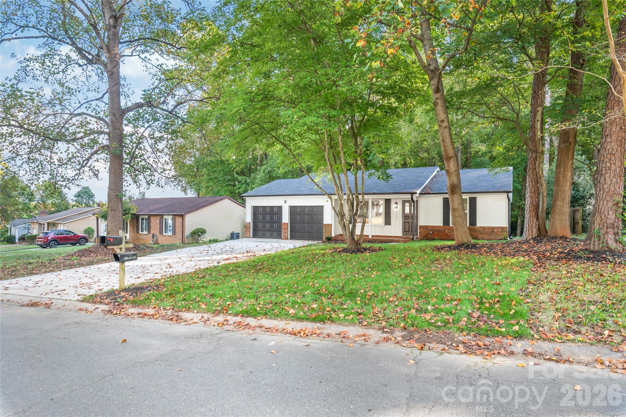 8412 Strider Drive, Charlotte, NC - photo 8 of 38