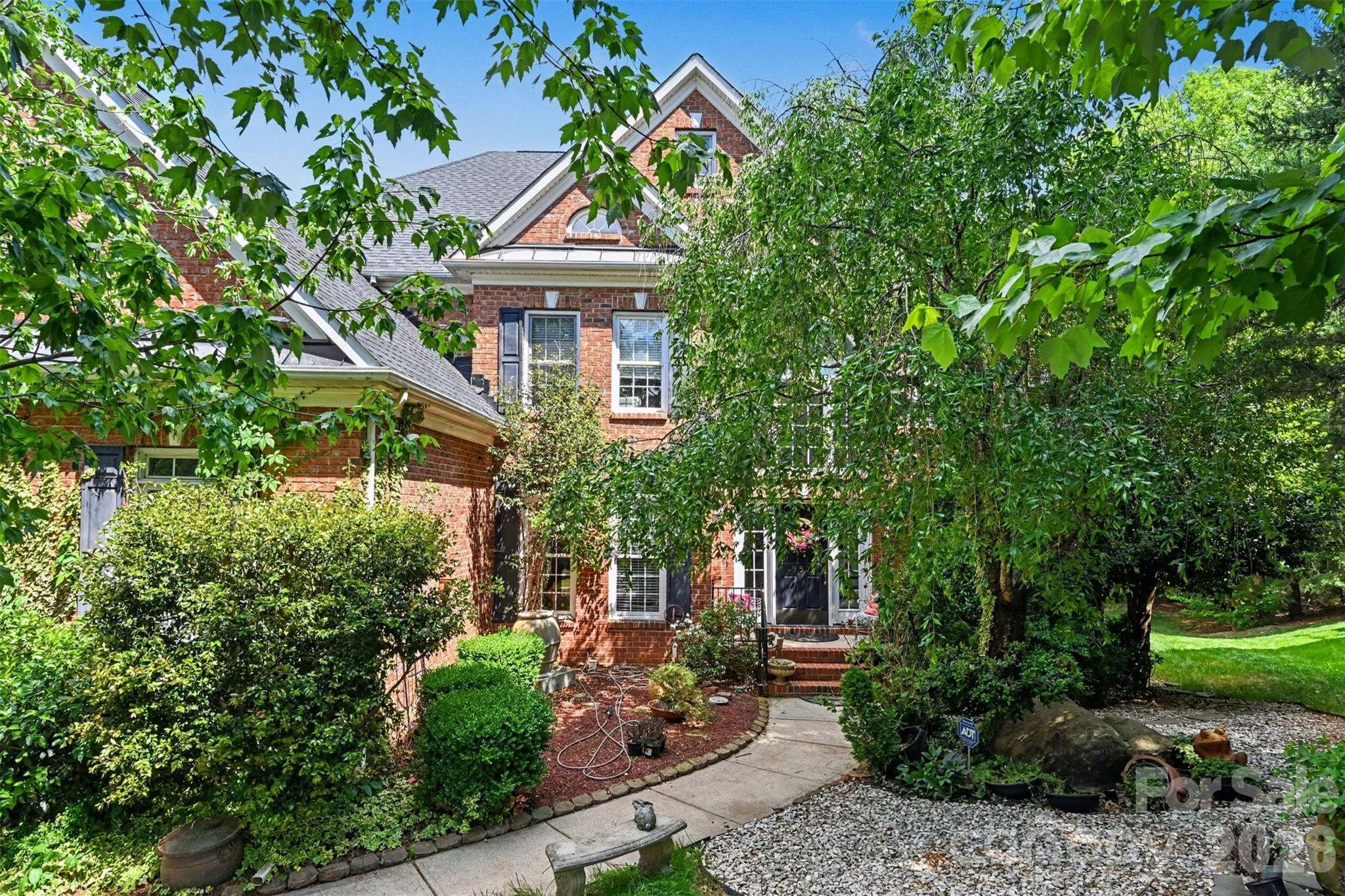 Photo 4 of 952 Hickory Stick Drive, Fort Mill, SC