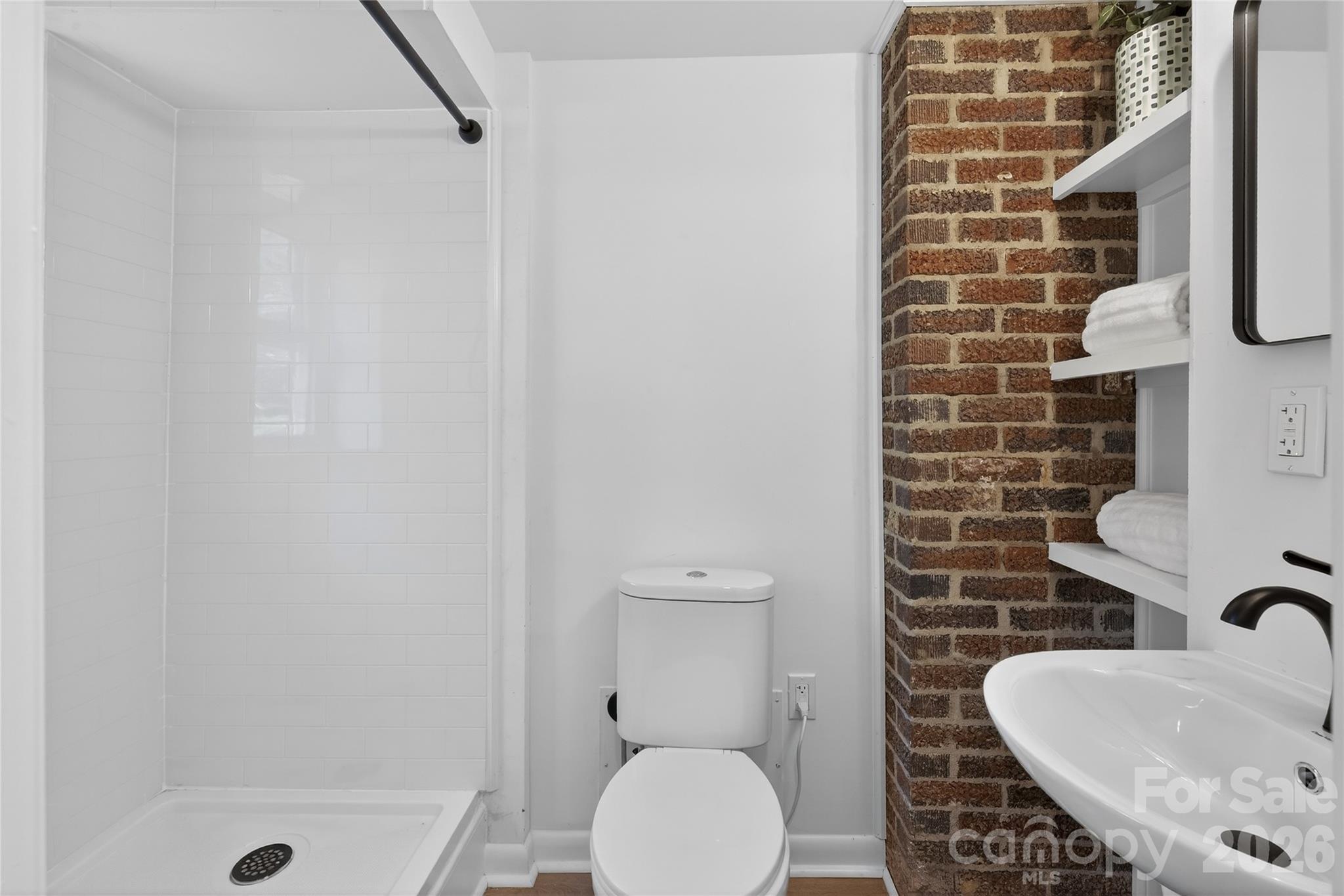 Photo 31 of 5412 Milhaven Lane, Charlotte, NC