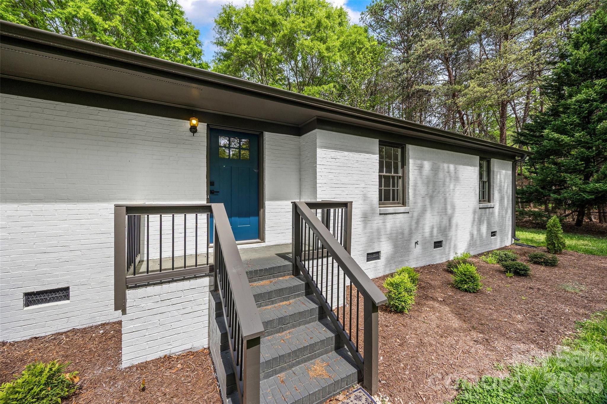 Photo 2 of 17700 Mckee Road, Charlotte, NC