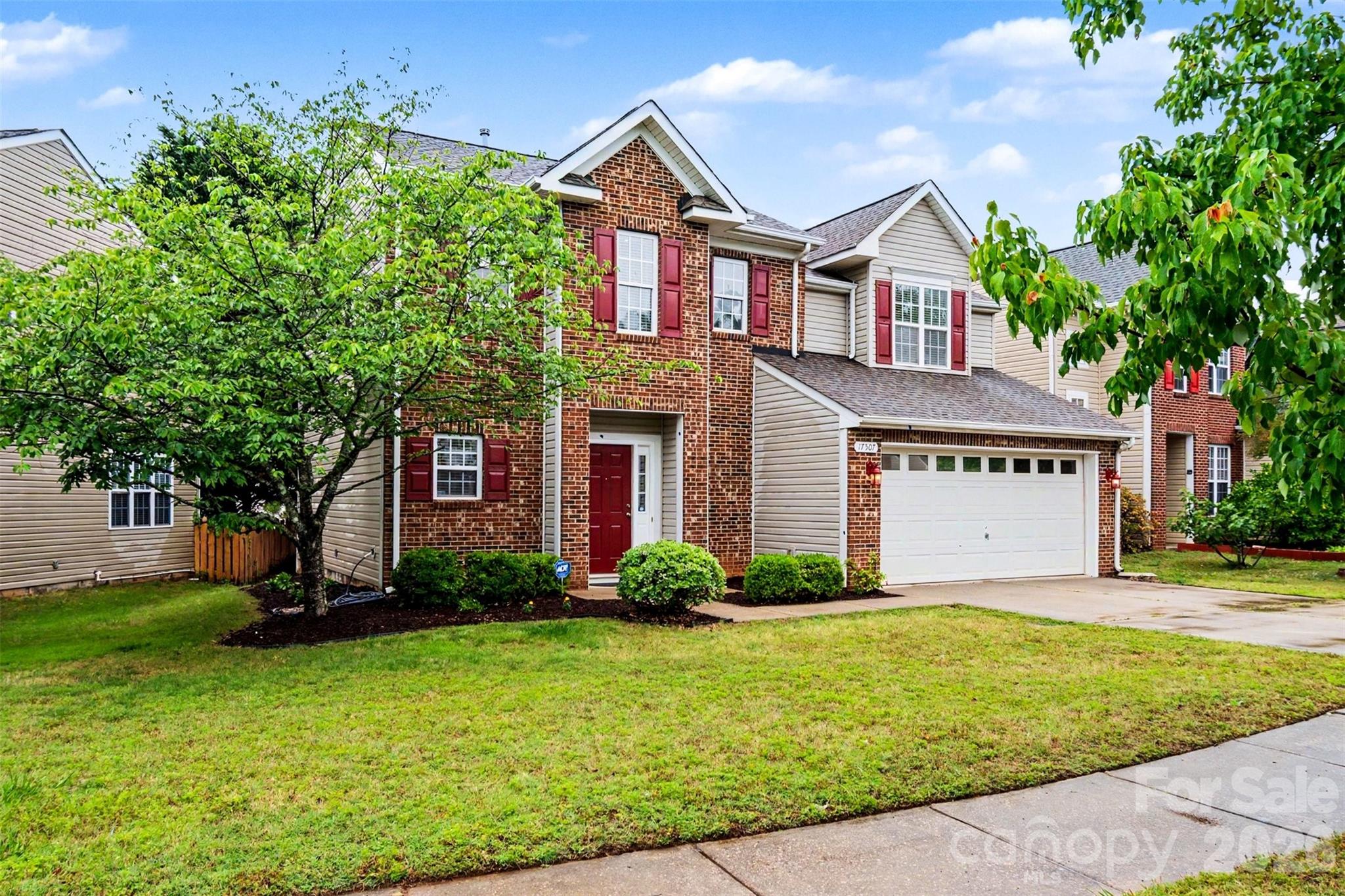 Photo 3 of 17507 Westmill Lane, Charlotte, NC
