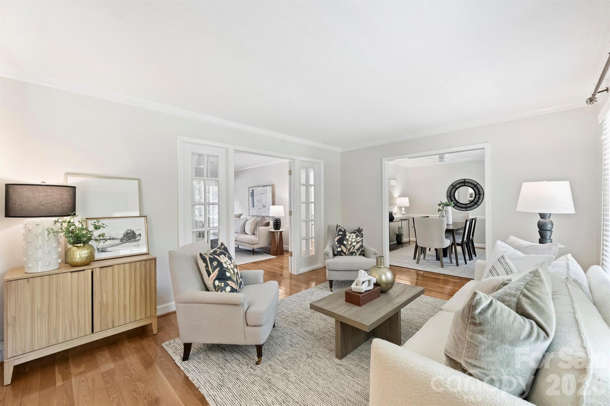 Photo 4 of 4013 Bridgewood Lane, Charlotte, NC